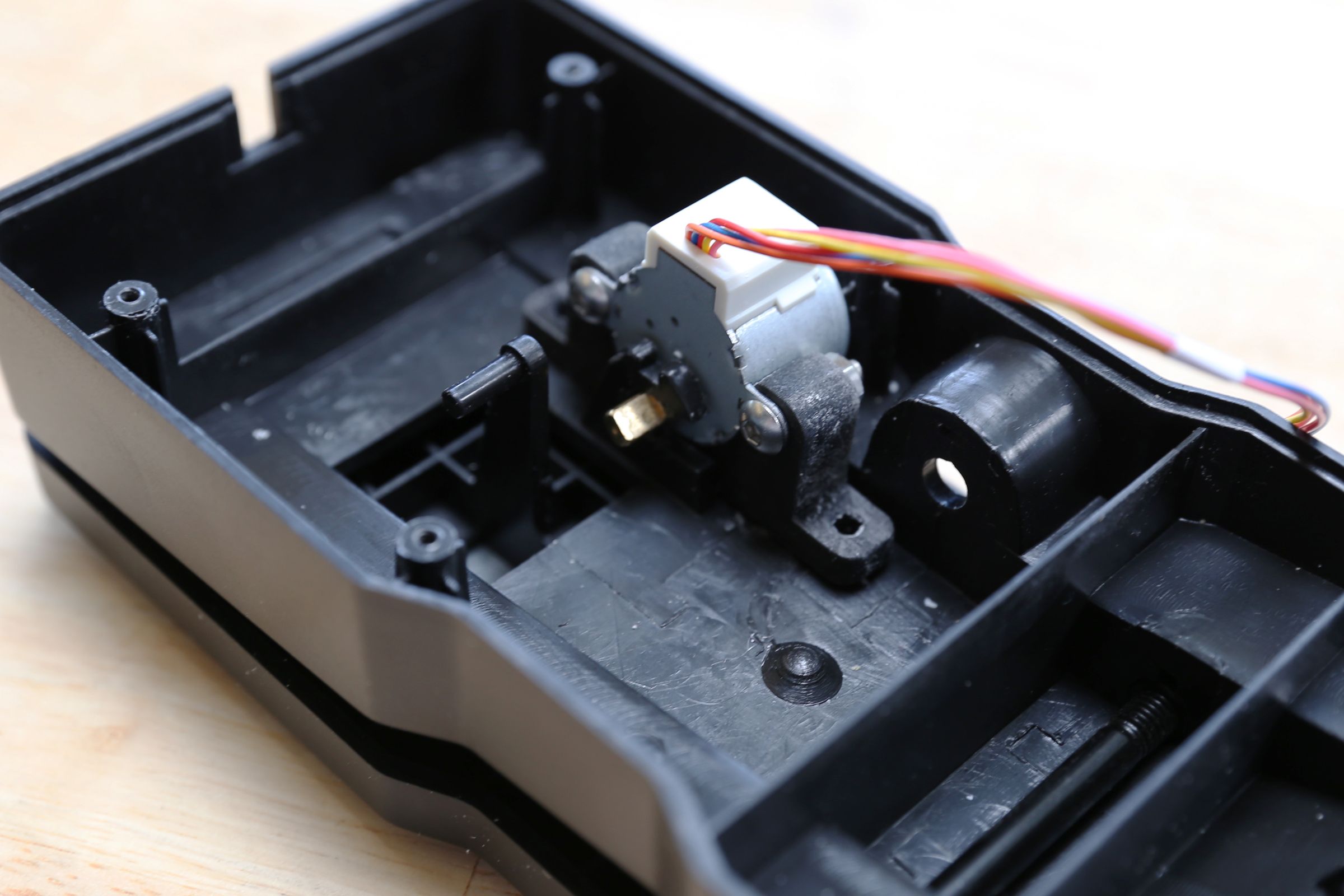 Shaky Leg Power Generator : 19 Steps (with Pictures) - Instructables