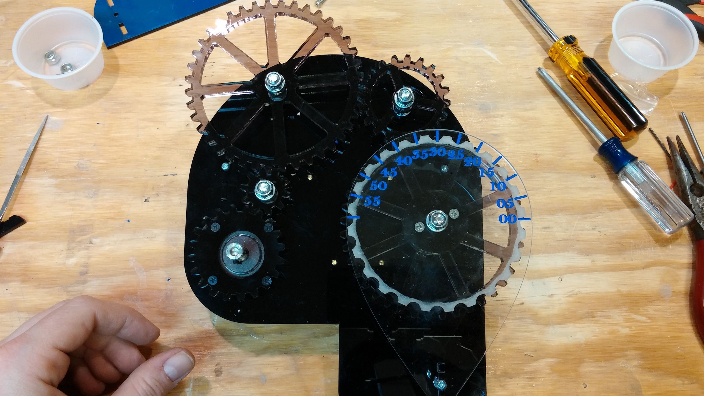Single Chain Clock : 11 Steps (with Pictures) - Instructables