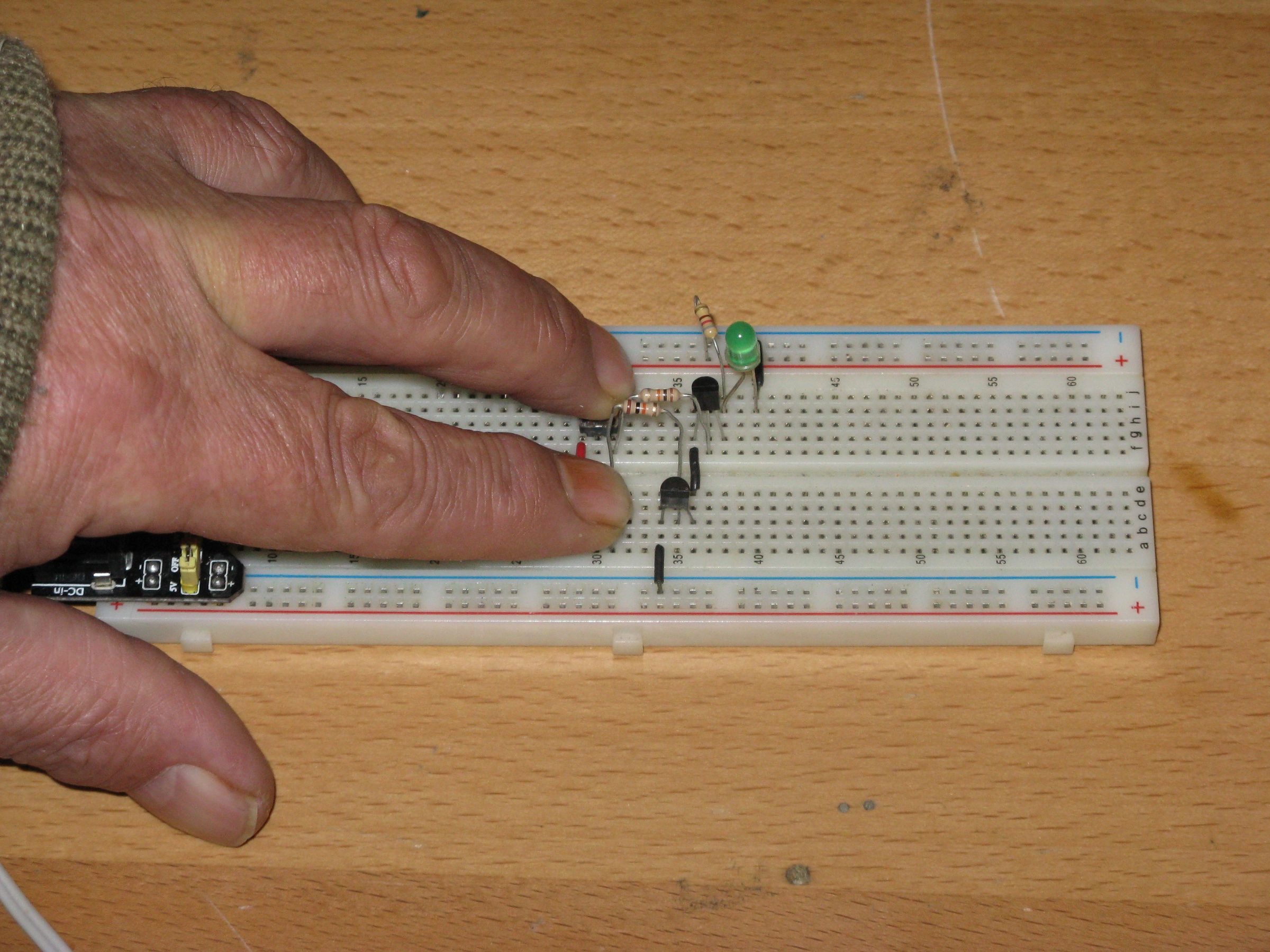 Dual Logic Transistor Gates : 10 Steps - Instructables