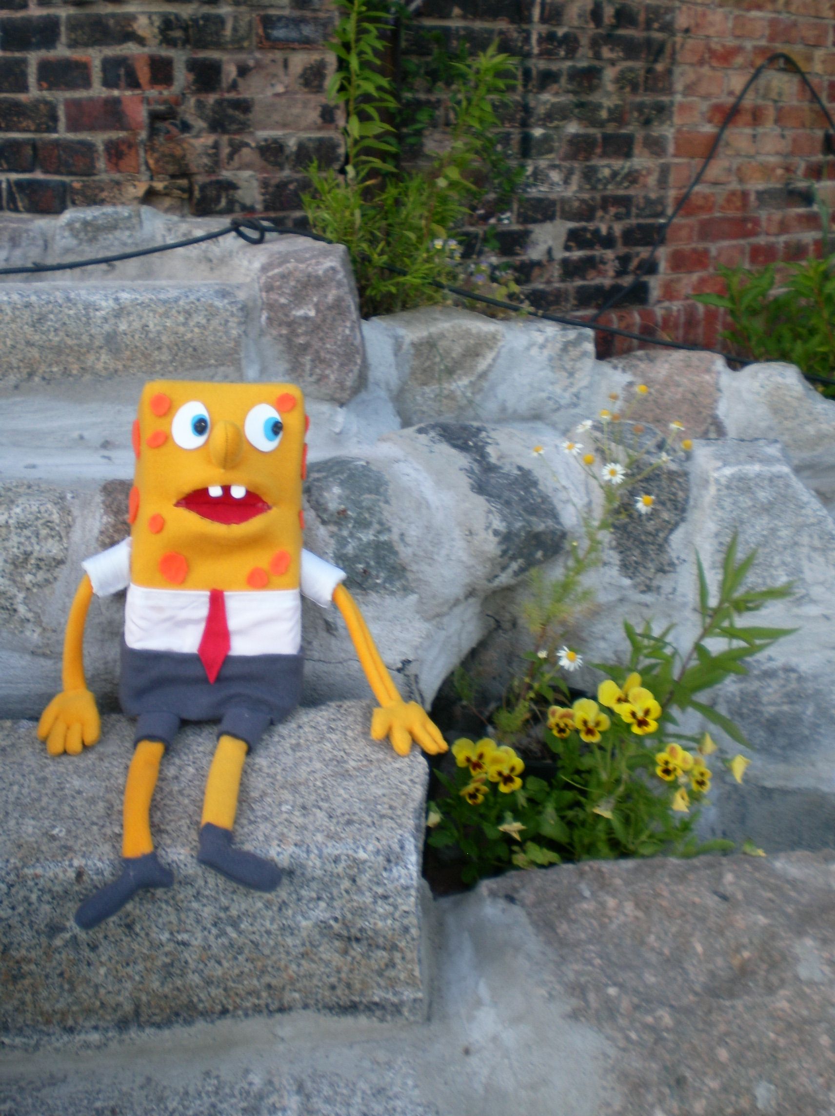 Spongebob Squarepants Hand Puppet : 10 Steps (with Pictures ...