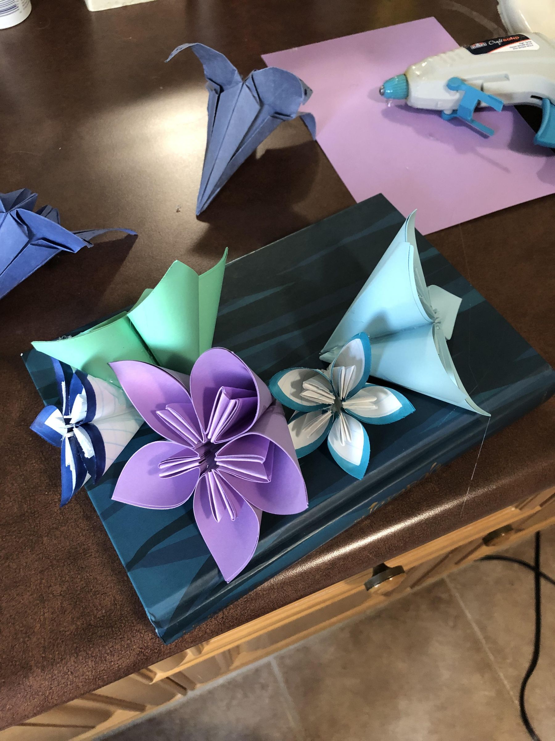 Paper Flower Centerpiece : 12 Steps (with Pictures) - Instructables
