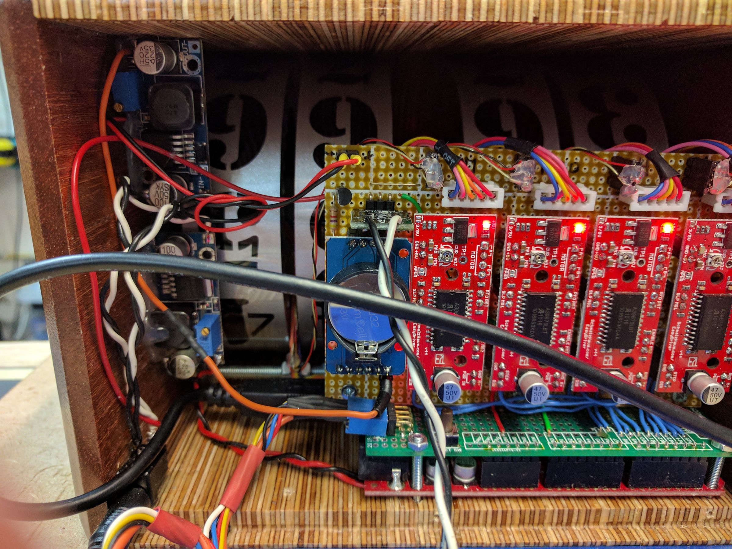 Retro Digital Clock : 5 Steps (with Pictures) - Instructables