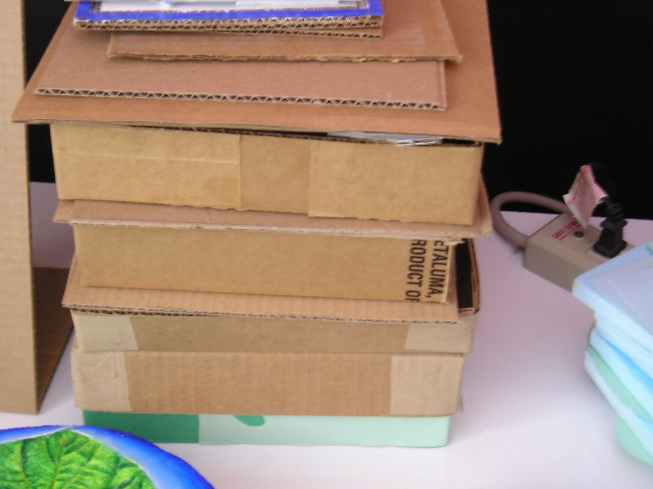 Cardboard, Cardboard, Cardboard! : 39 Steps - Instructables