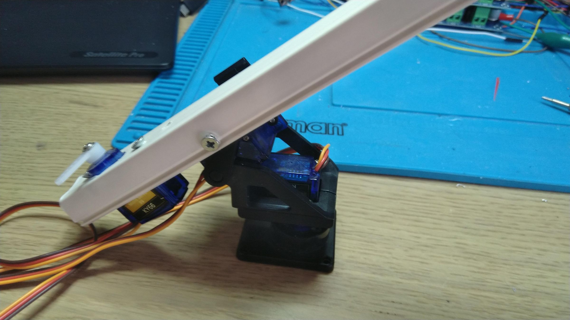 Micro:bit Rubber Band Cannon : 4 Steps - Instructables