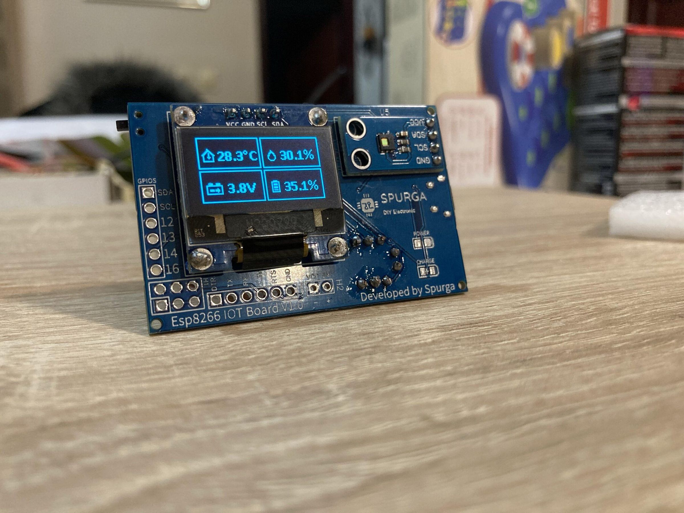 ESP8266 Development Board Battery and Solar Powered With OLED Display ...