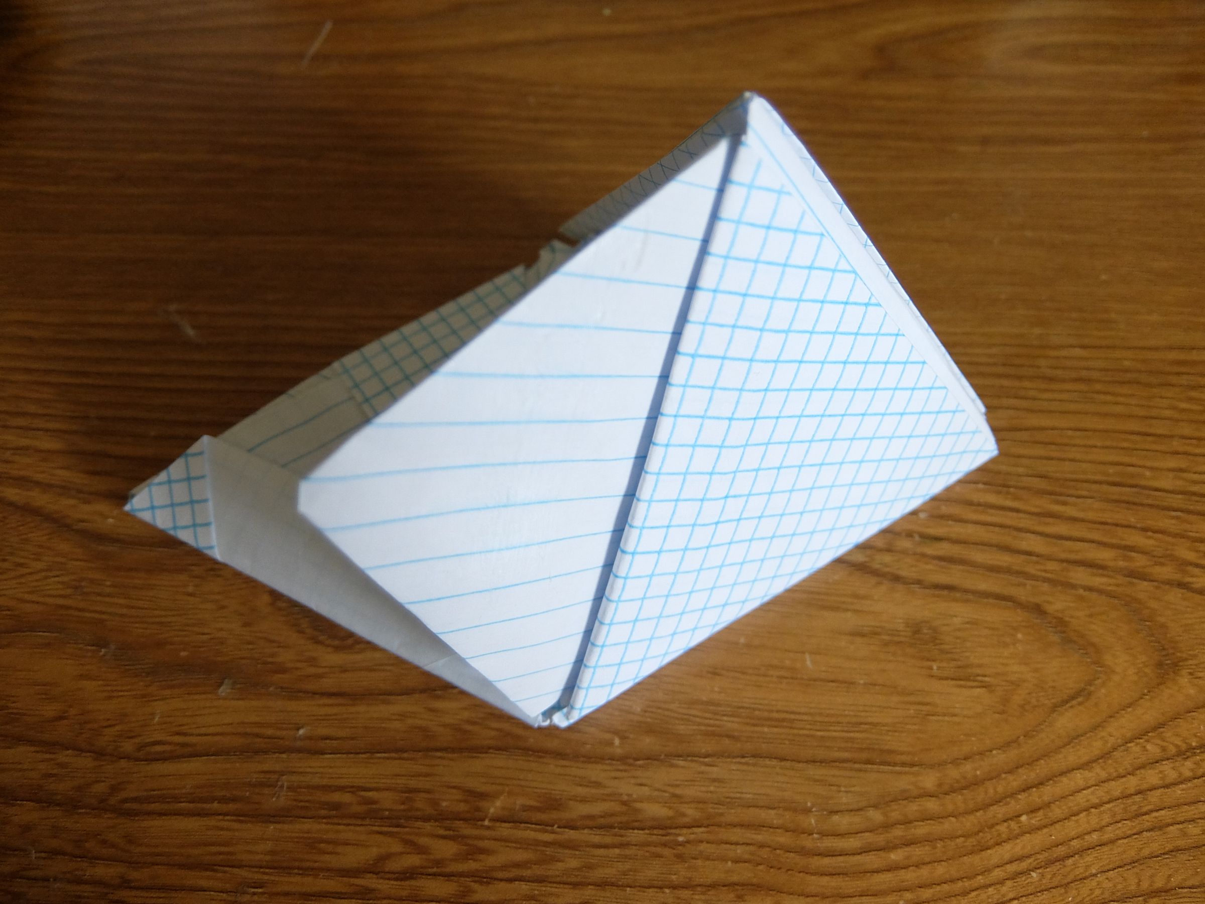 Tetrahedron 3D Model DYI Using Graphing Papers : 6 Steps (with Pictures ...