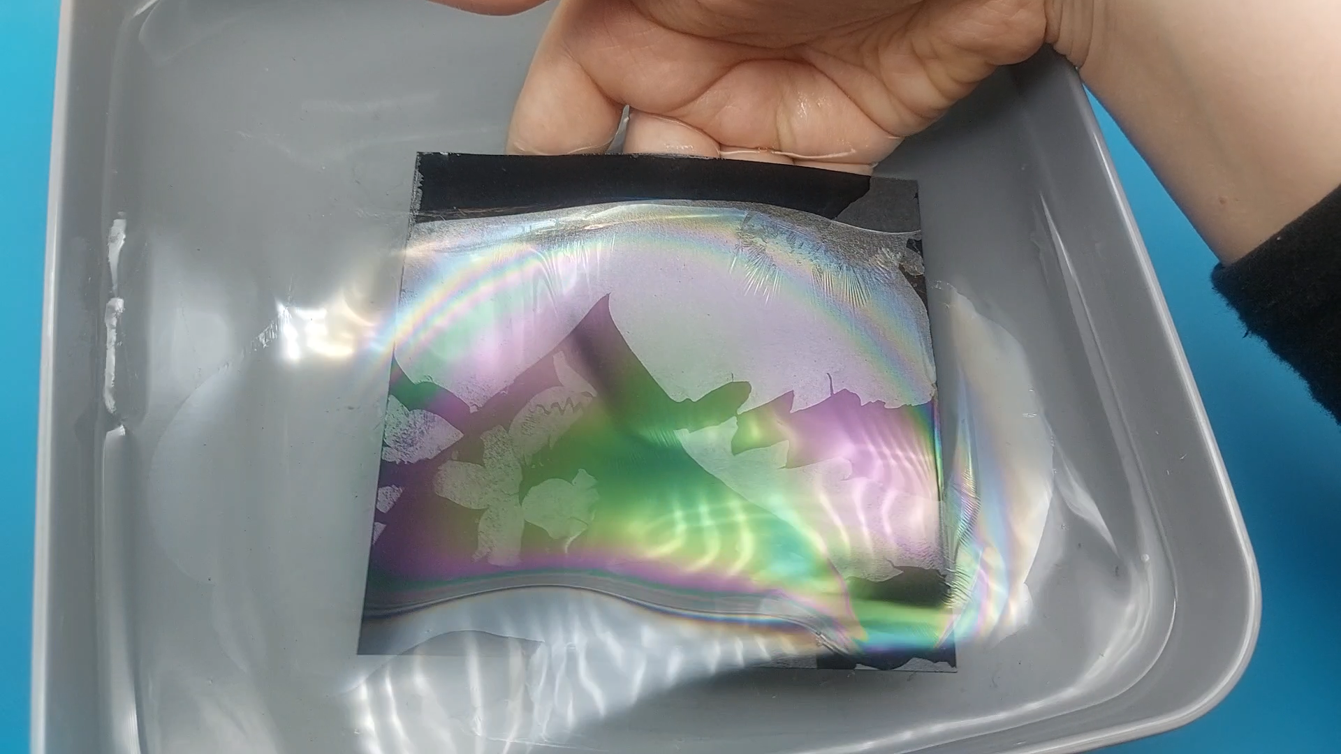 Iridescent Crystals Using Simple Materials : 6 Steps (with Pictures ...