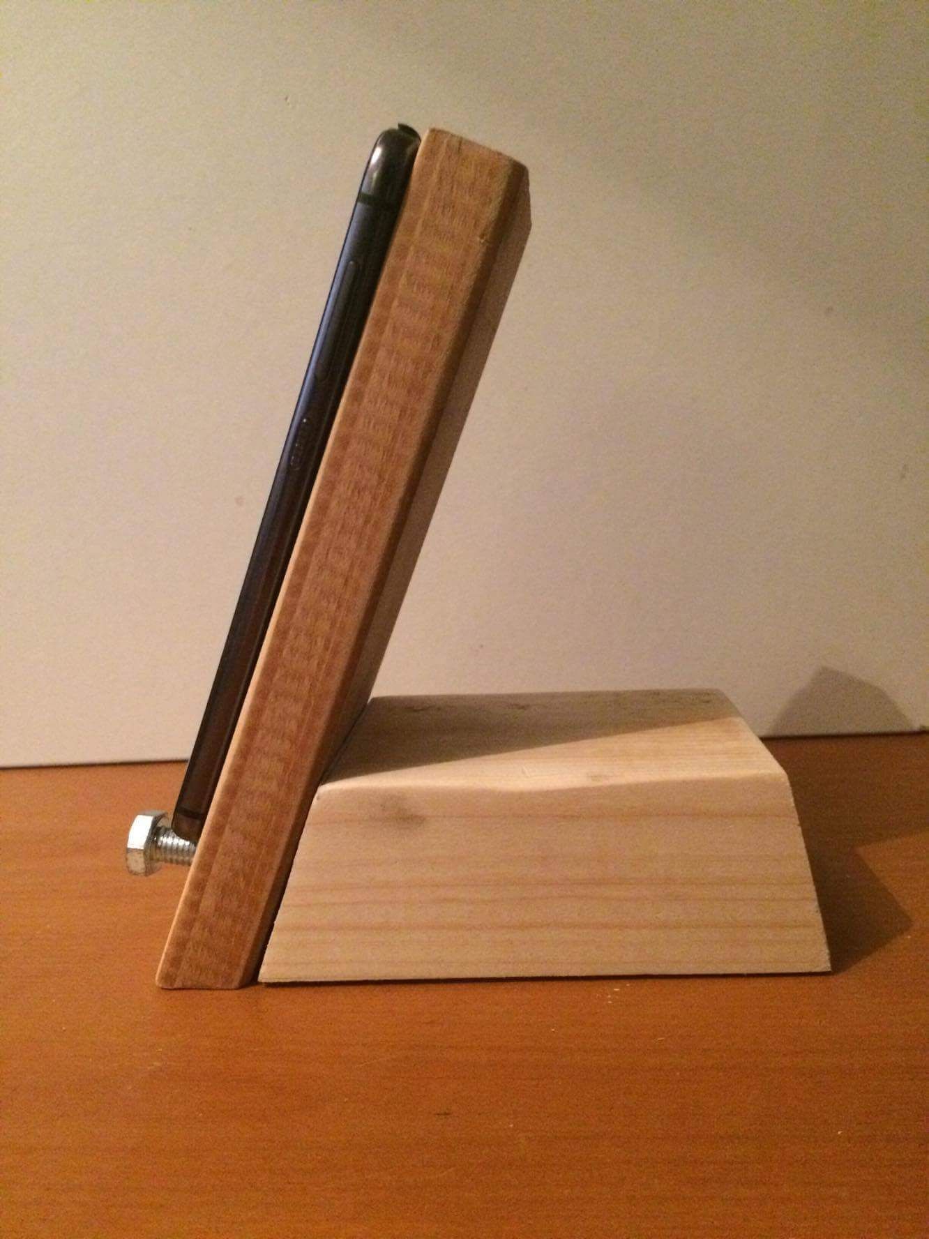 Phone Docking Station : 3 Steps (with Pictures) - Instructables