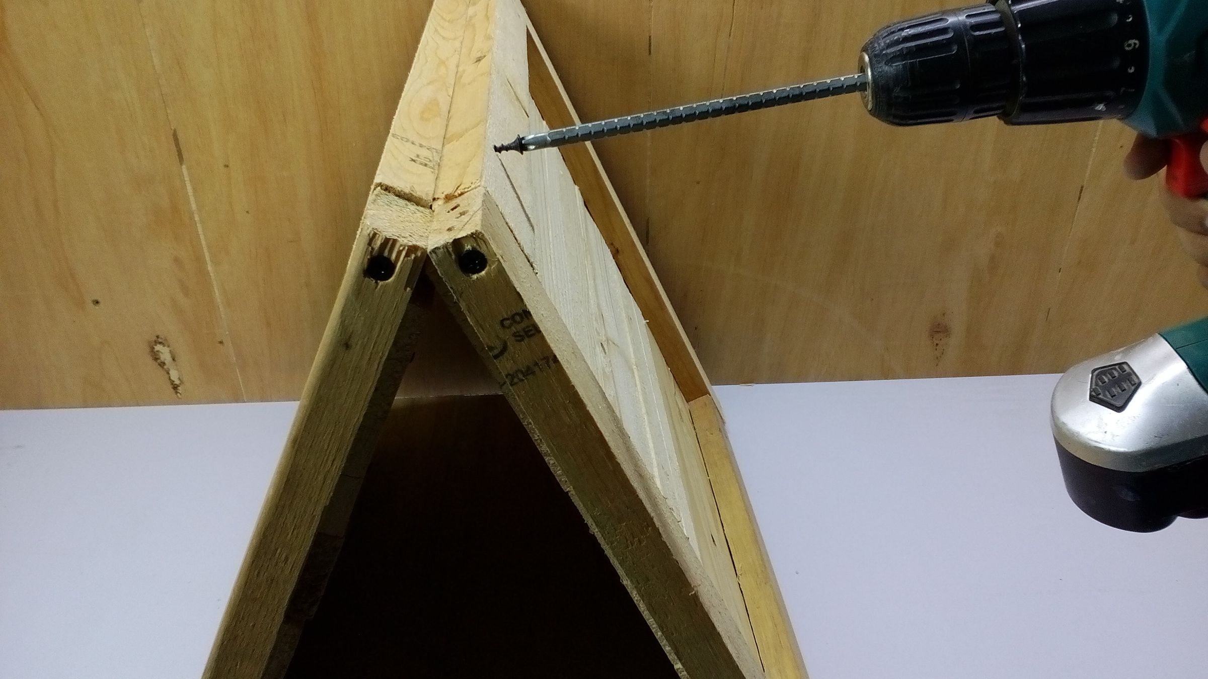 Triangle Wooden Pet House : 7 Steps (with Pictures) - Instructables