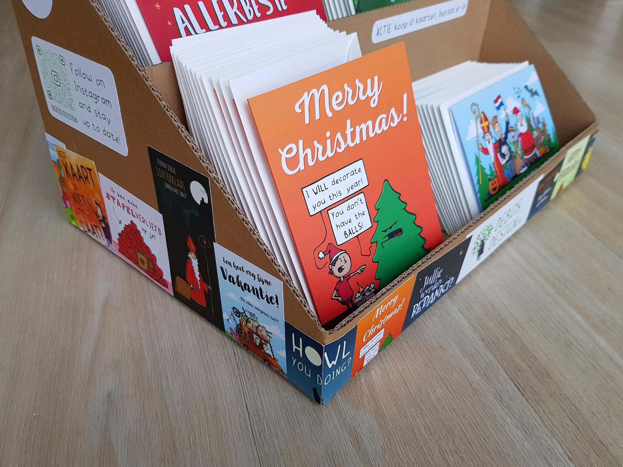 Tiered Display Stand From a Cardboard Box : 6 Steps (with Pictures ...