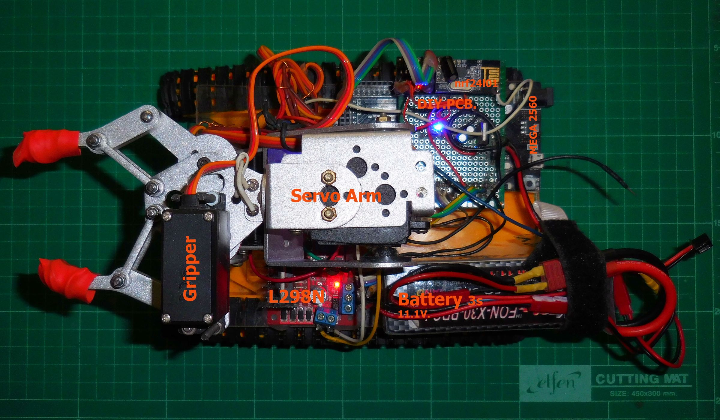 How to Build Gripper Arm Tracked Robot Controlled Via Nrf24l01 Arduino ...