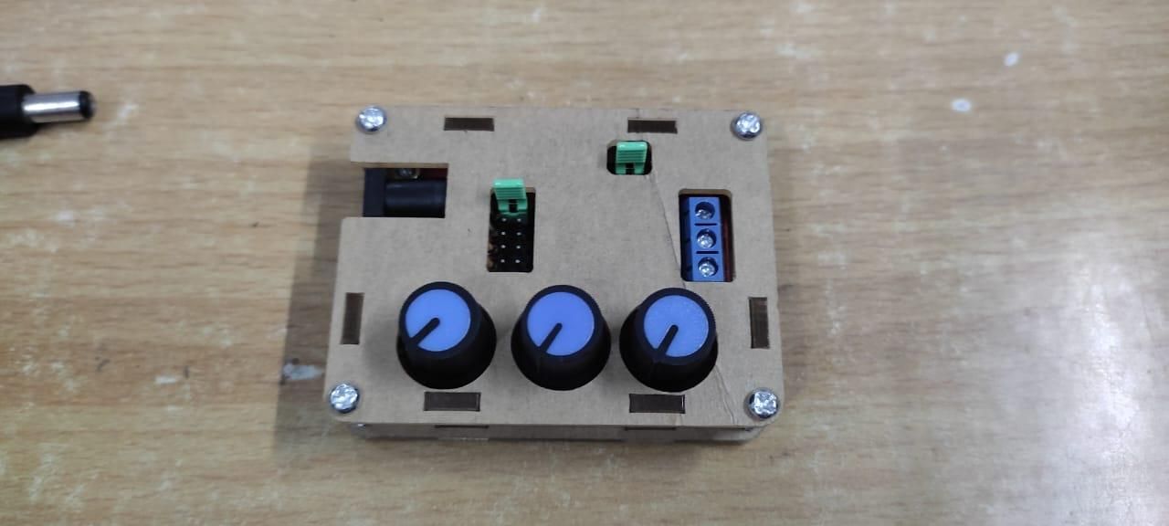 XR2206 Function Generator Kit : 5 Steps - Instructables