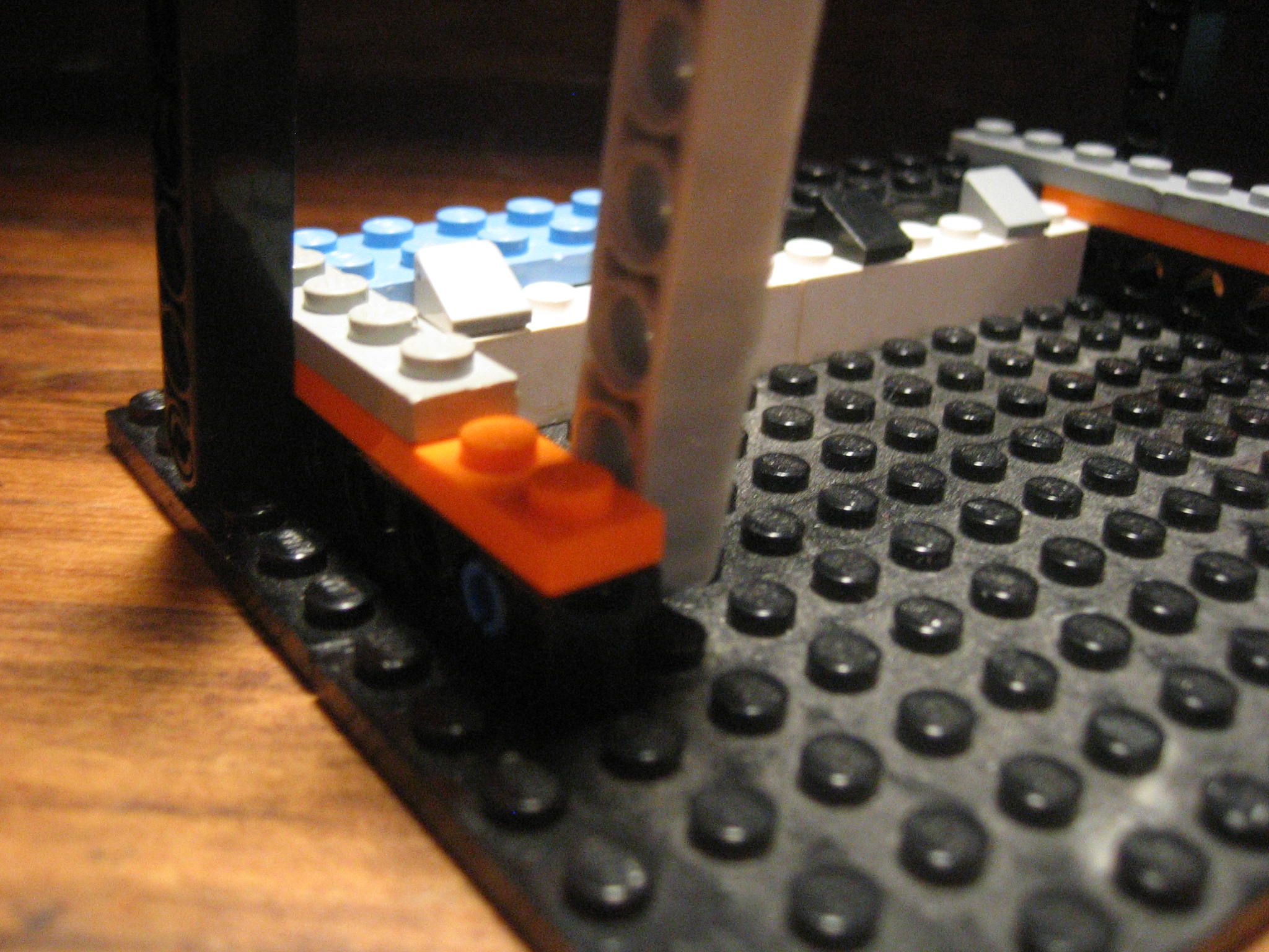 Adjustable LEGO Tablet Stand : 3 Steps - Instructables