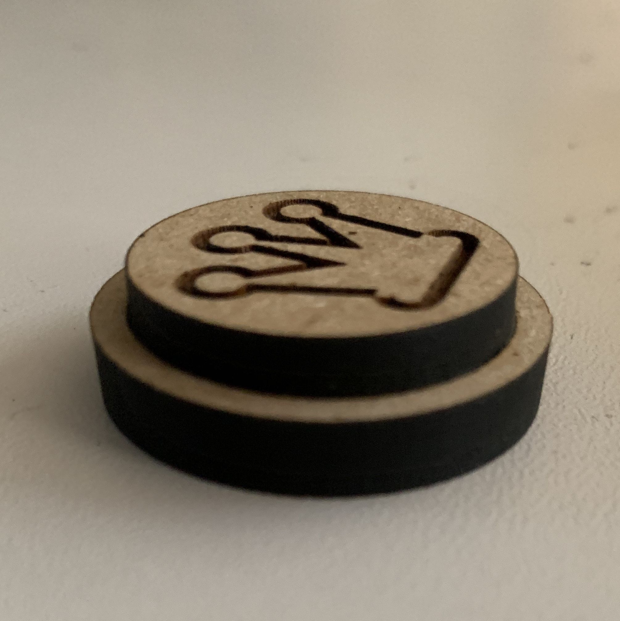 Laser Cut Chess and Checkers Set : 4 Steps (with Pictures) - Instructables