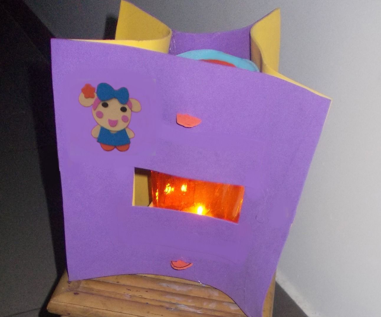 Miss La Sen Vesak Lantern : 19 Steps - Instructables