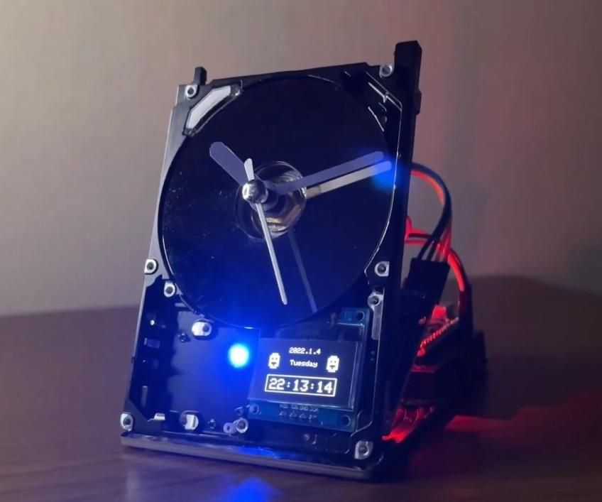 Making a Clock With a Hard Disk!!!😁😁😁 : 6 Steps (with Pictures ...