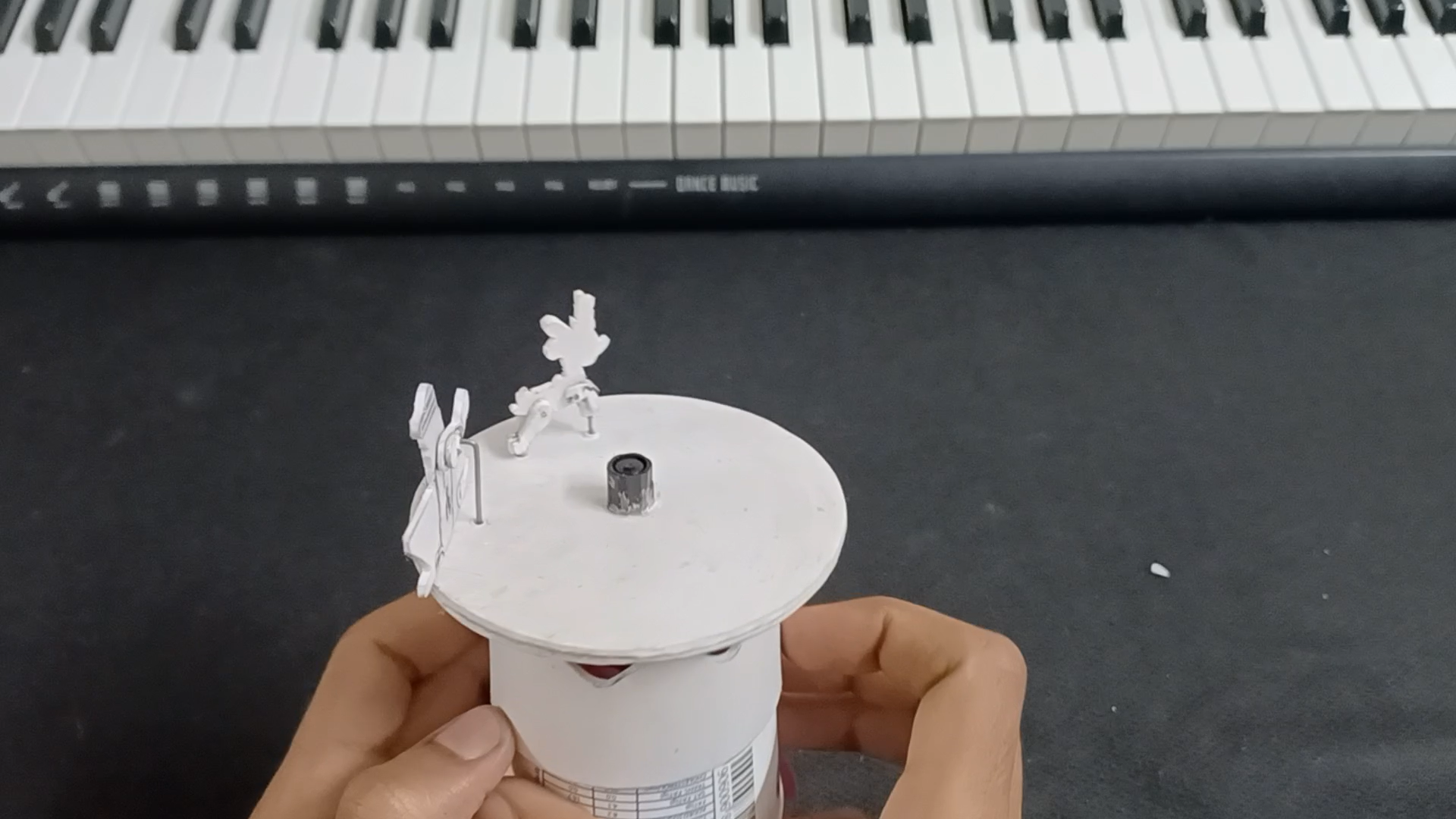 Santa Claus Automata That Reacts to Music : 8 Steps (with Pictures ...