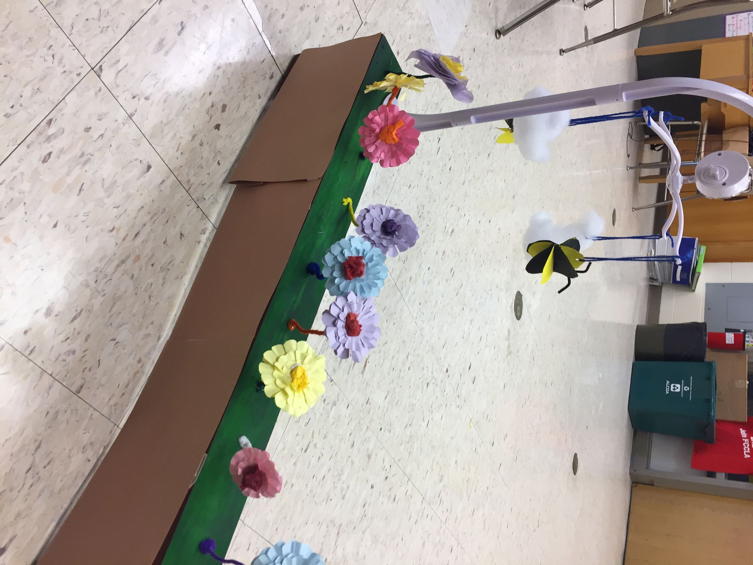 Buzzing Around for Spring : 6 Steps - Instructables