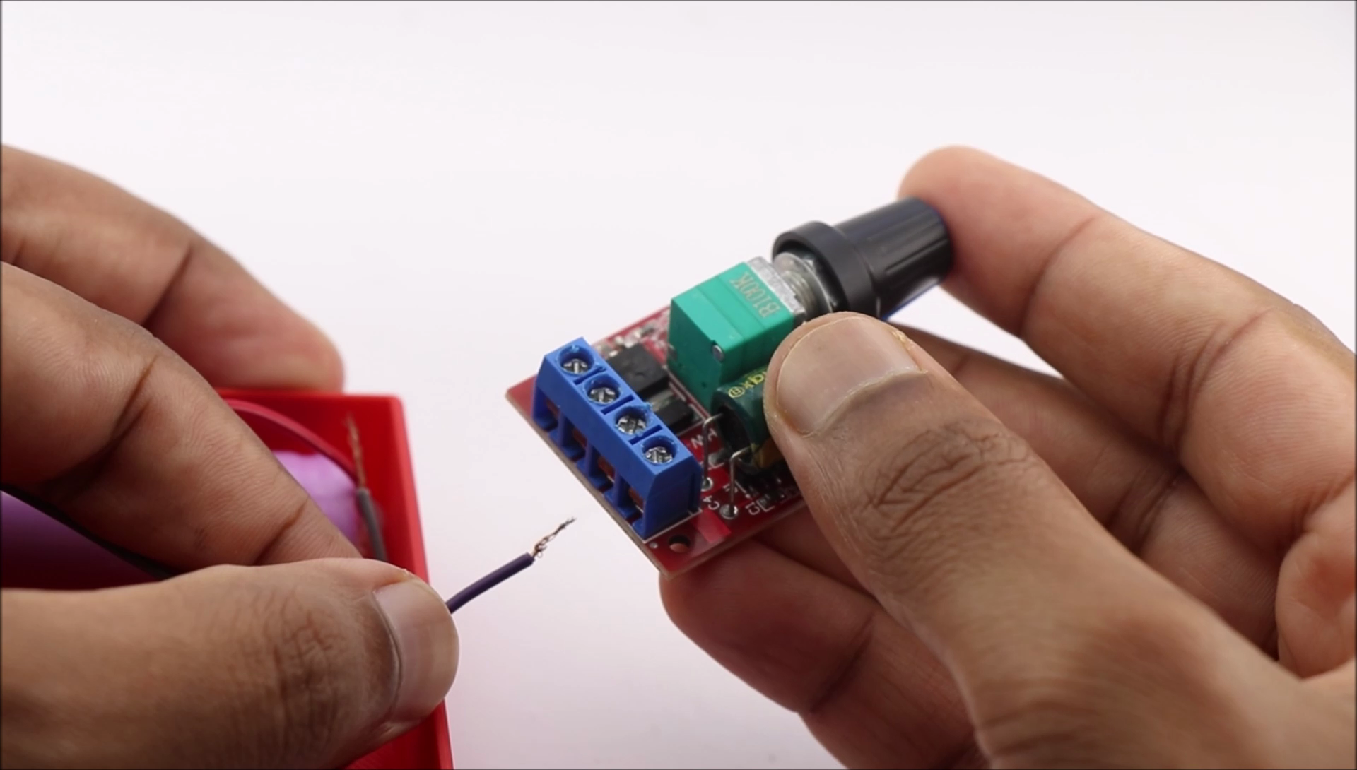 3D Printed Rotating Display Stand for 360 Degree Videography and ...