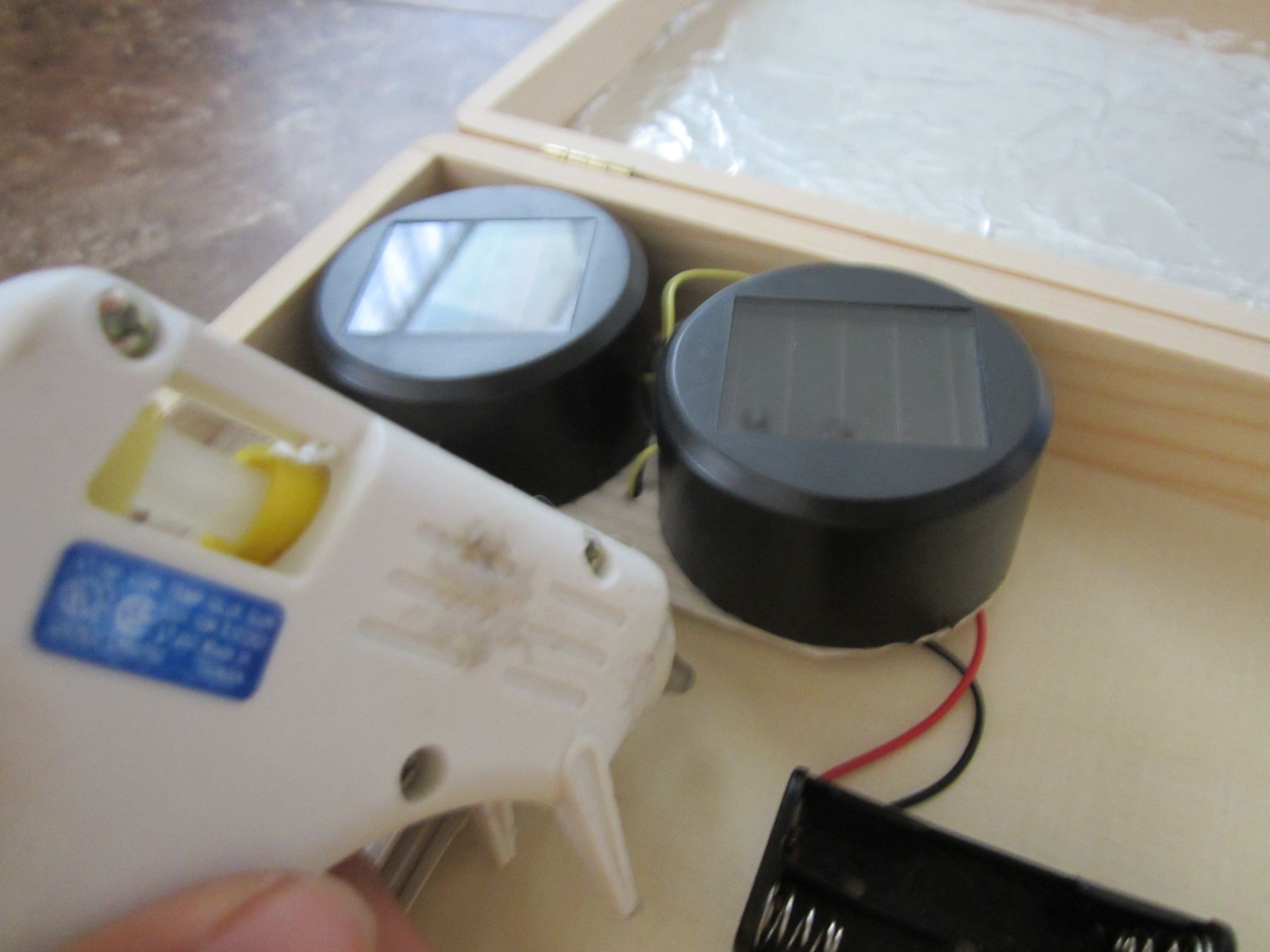 Solar Box (for Camping) : 10 Steps - Instructables