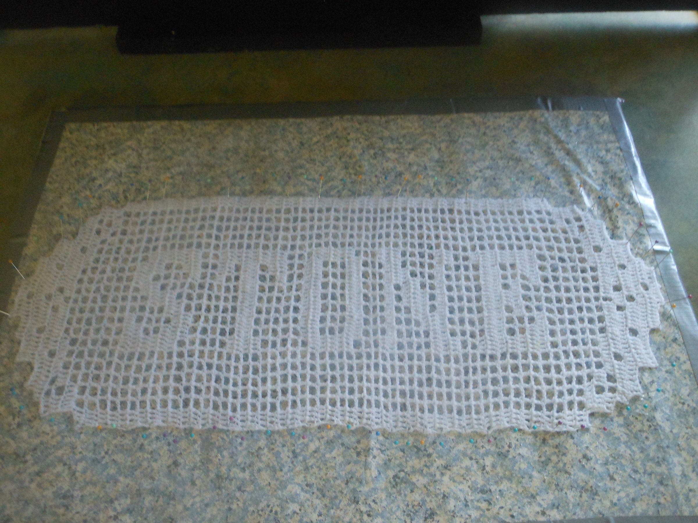 Filet Crochet Name Doily : 12 Steps (with Pictures) - Instructables