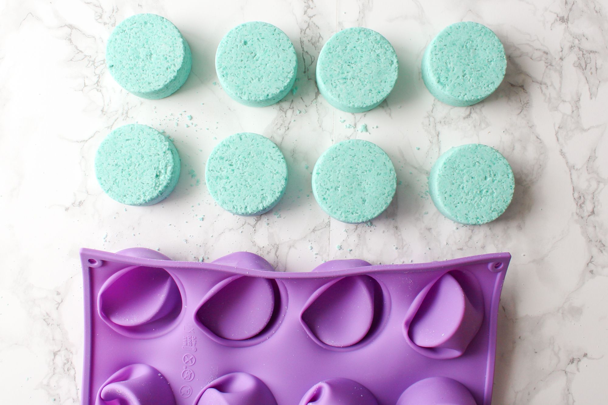 DIY Moisturizing Bath Bombs : 7 Steps (with Pictures) - Instructables