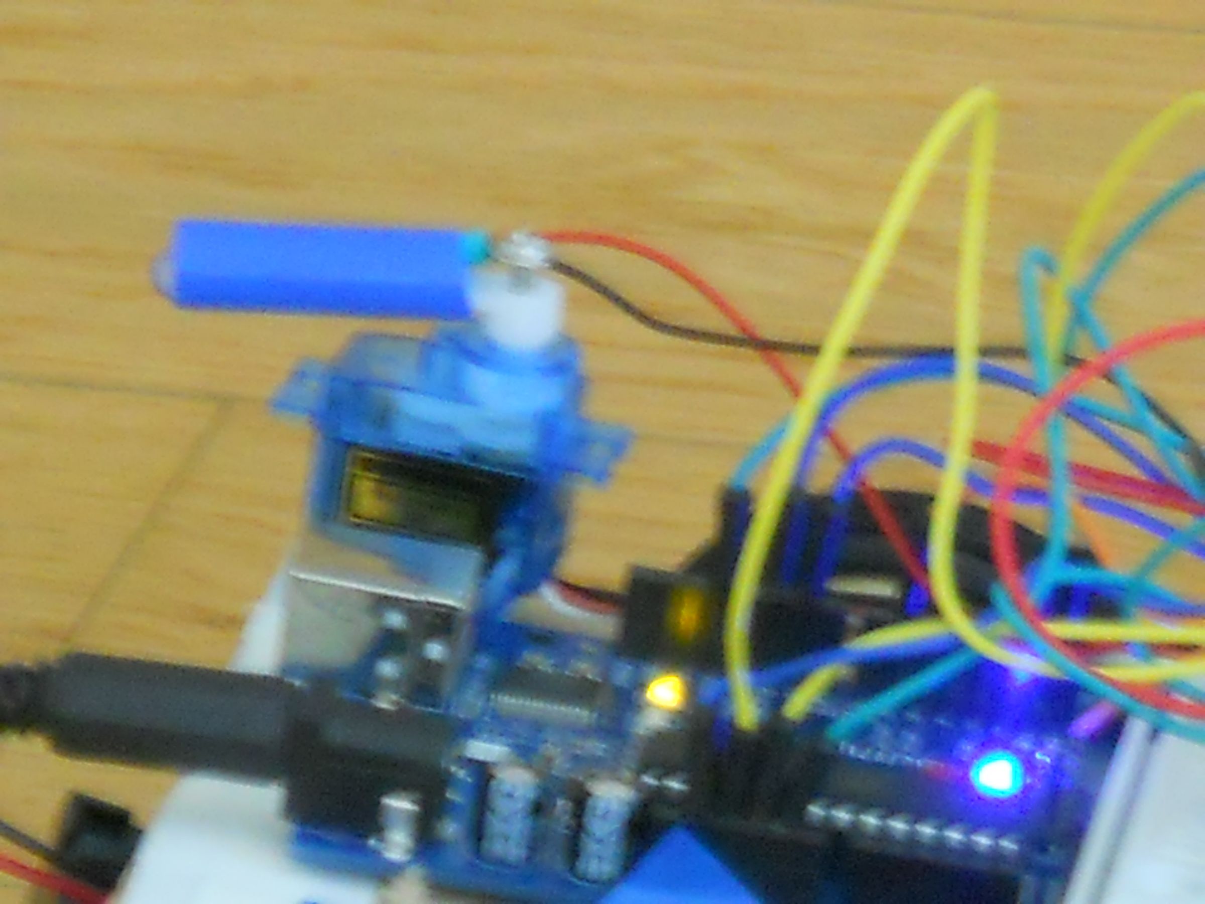 Remote Controlled Arduino Car - Instructables