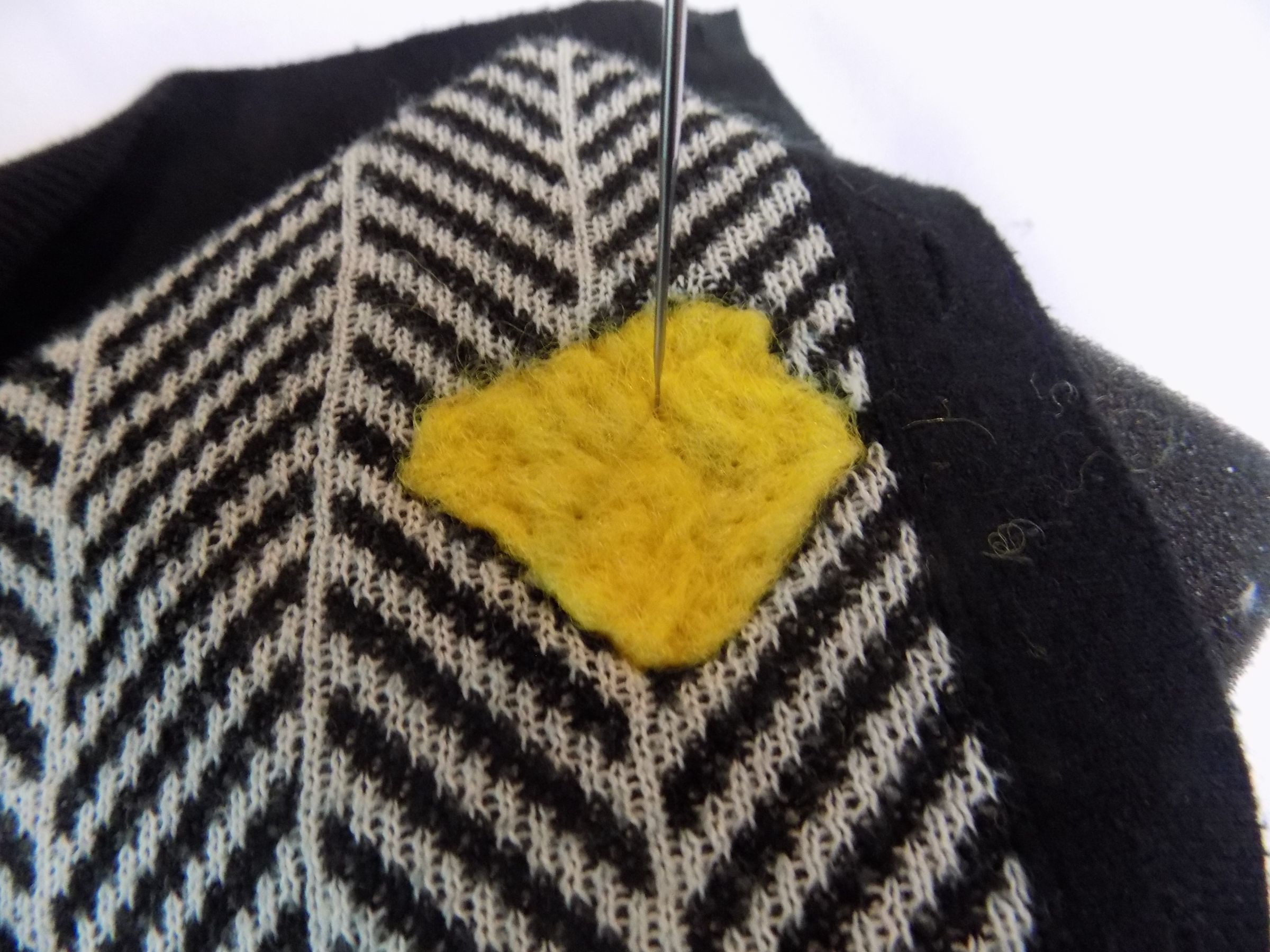 Patch a Hole With Needle Felting : 8 Steps (with Pictures) - Instructables
