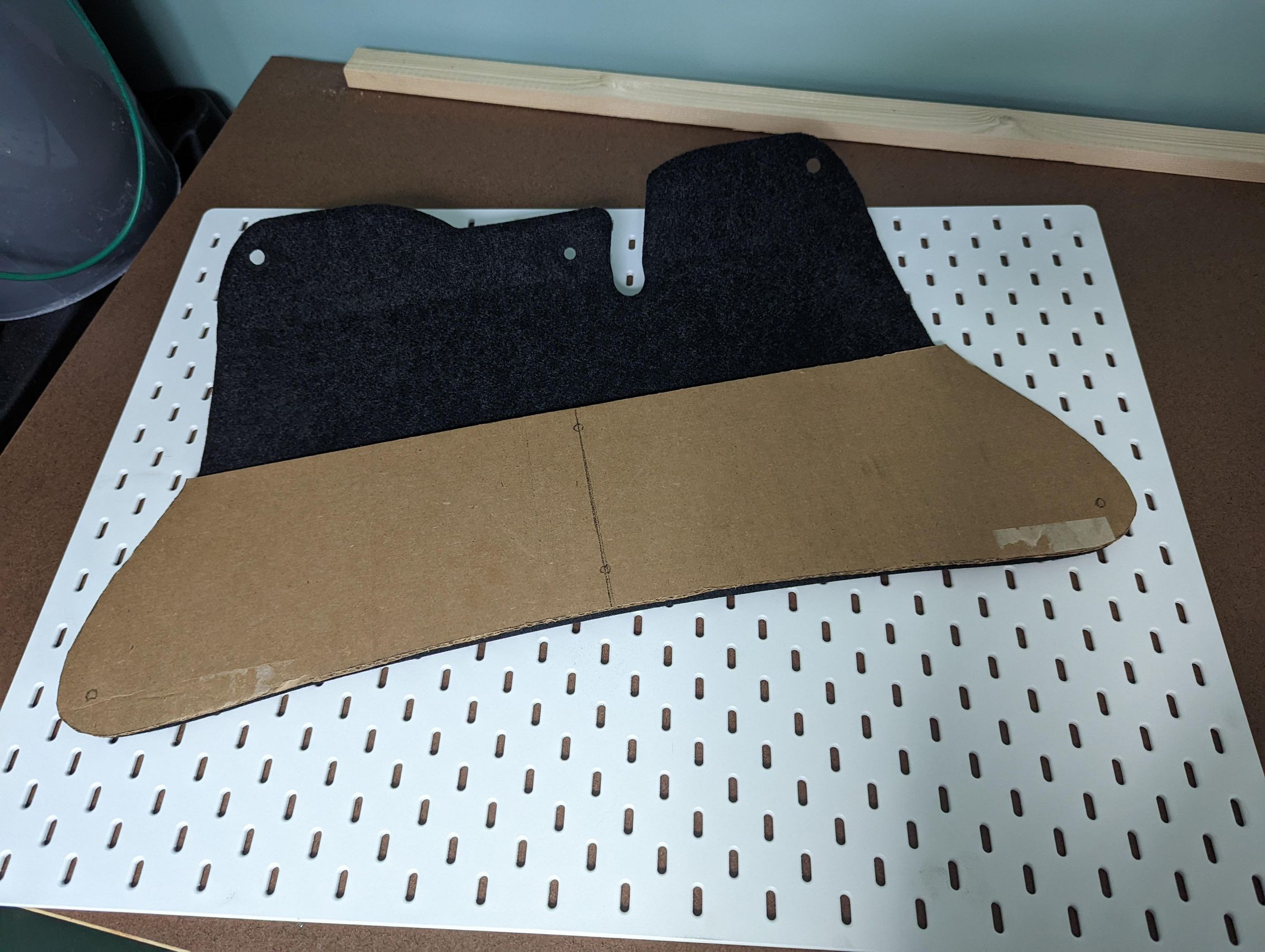 Trunk Lid Organizer : 4 Steps (with Pictures) - Instructables