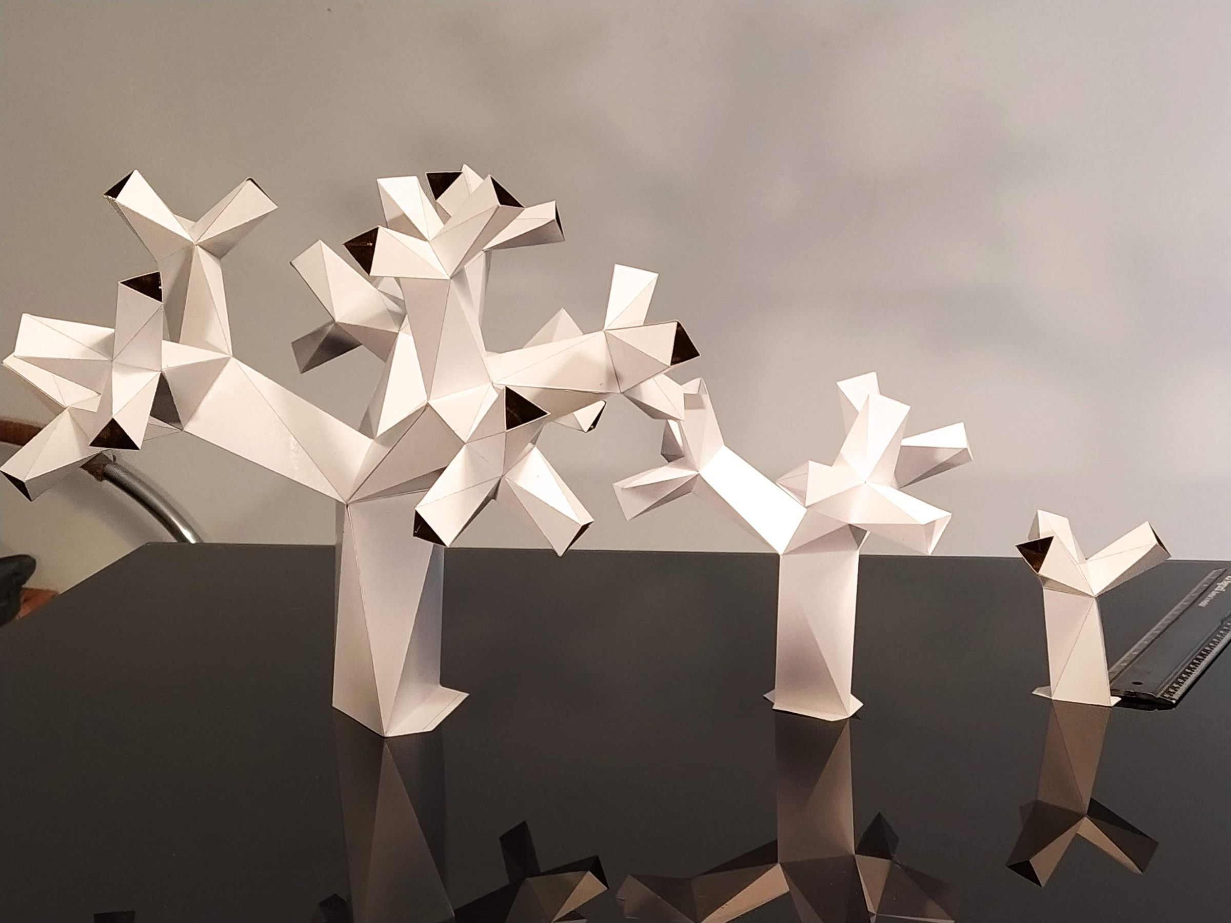 Paper Fractal Tree With Glowing Tips : 8 Steps (with Pictures ...