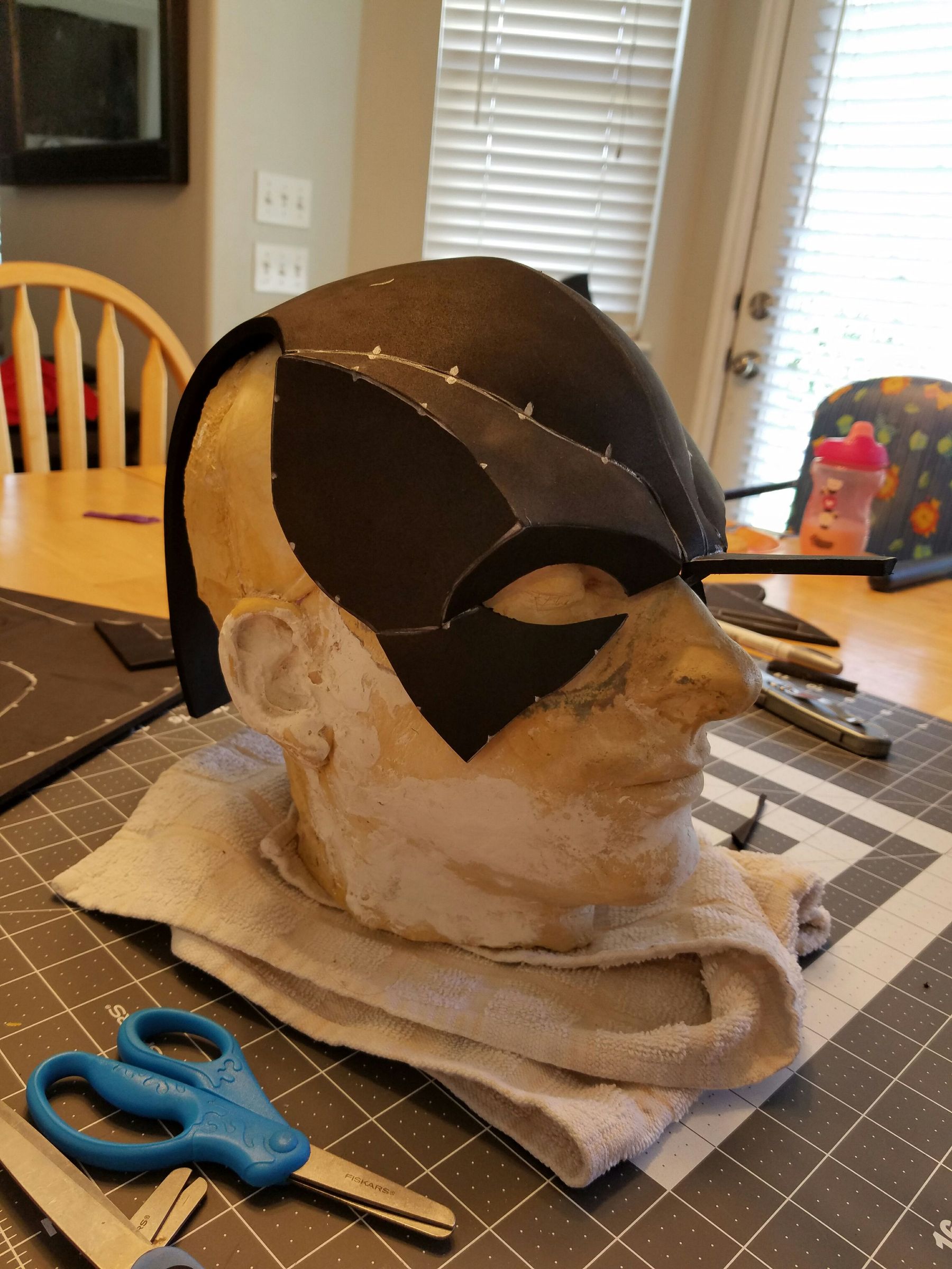 Batman Cowl 2.0 : 5 Steps (with Pictures) - Instructables