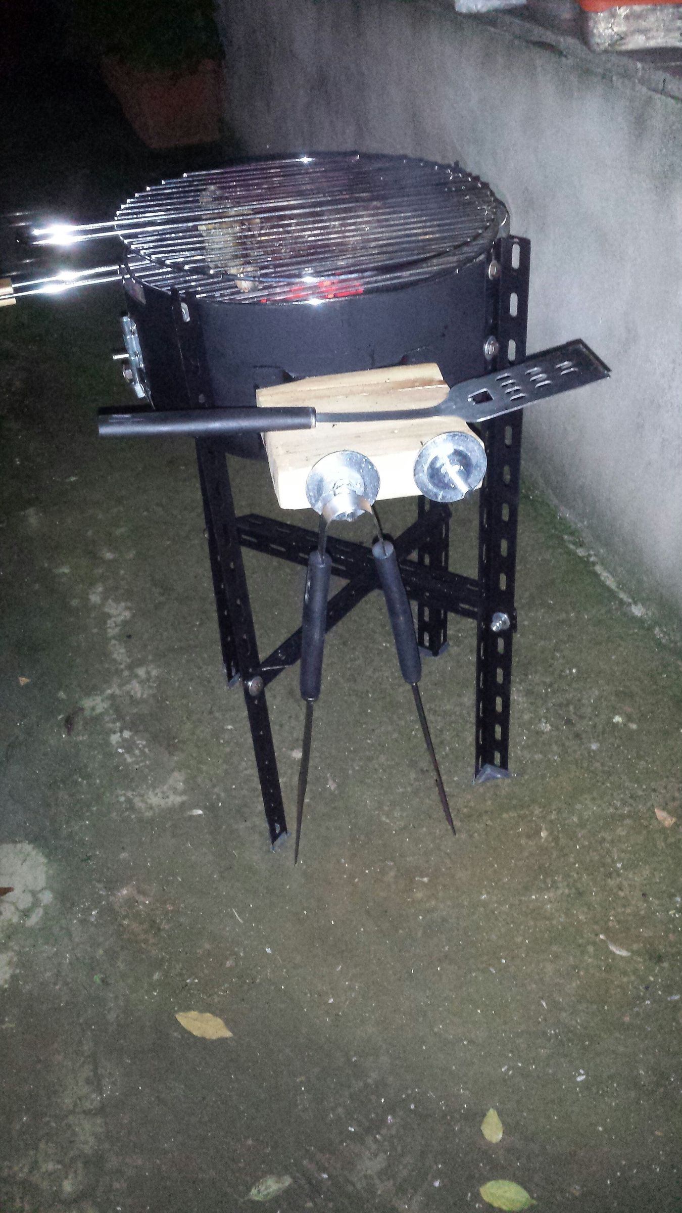 Water Heater BBQ : 14 Steps (with Pictures) - Instructables