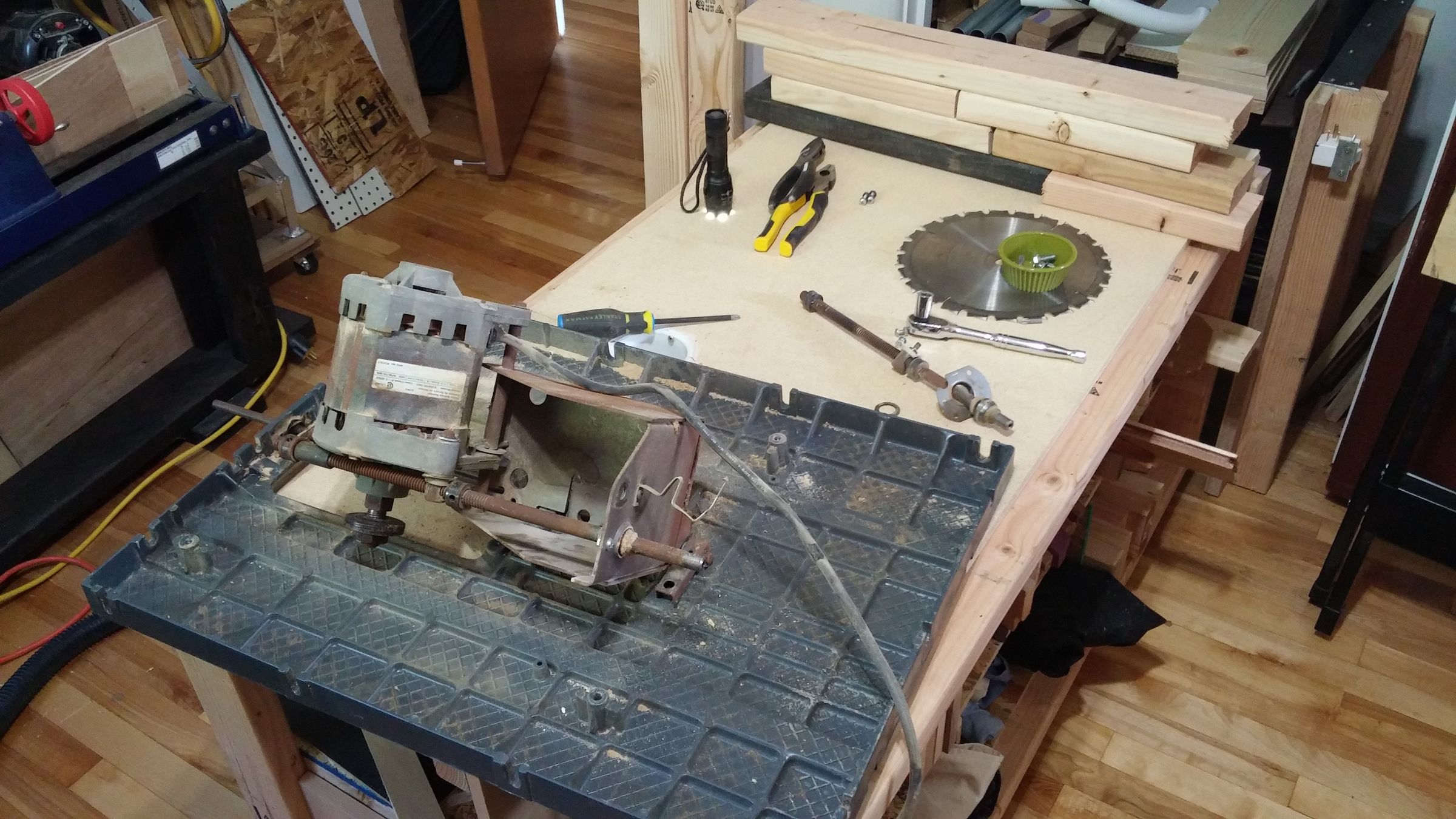 Table Saw Restoration : 16 Steps (with Pictures) - Instructables