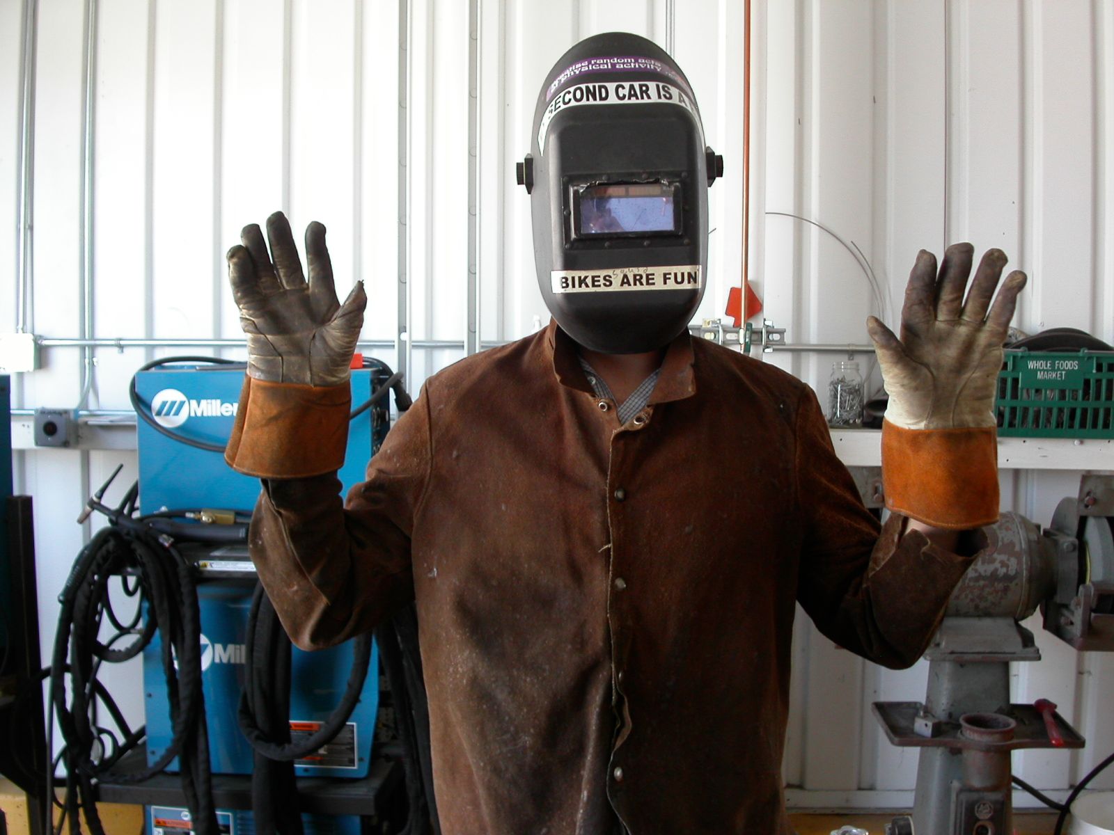 How to Weld - MIG Welding : 11 Steps (with Pictures) - Instructables