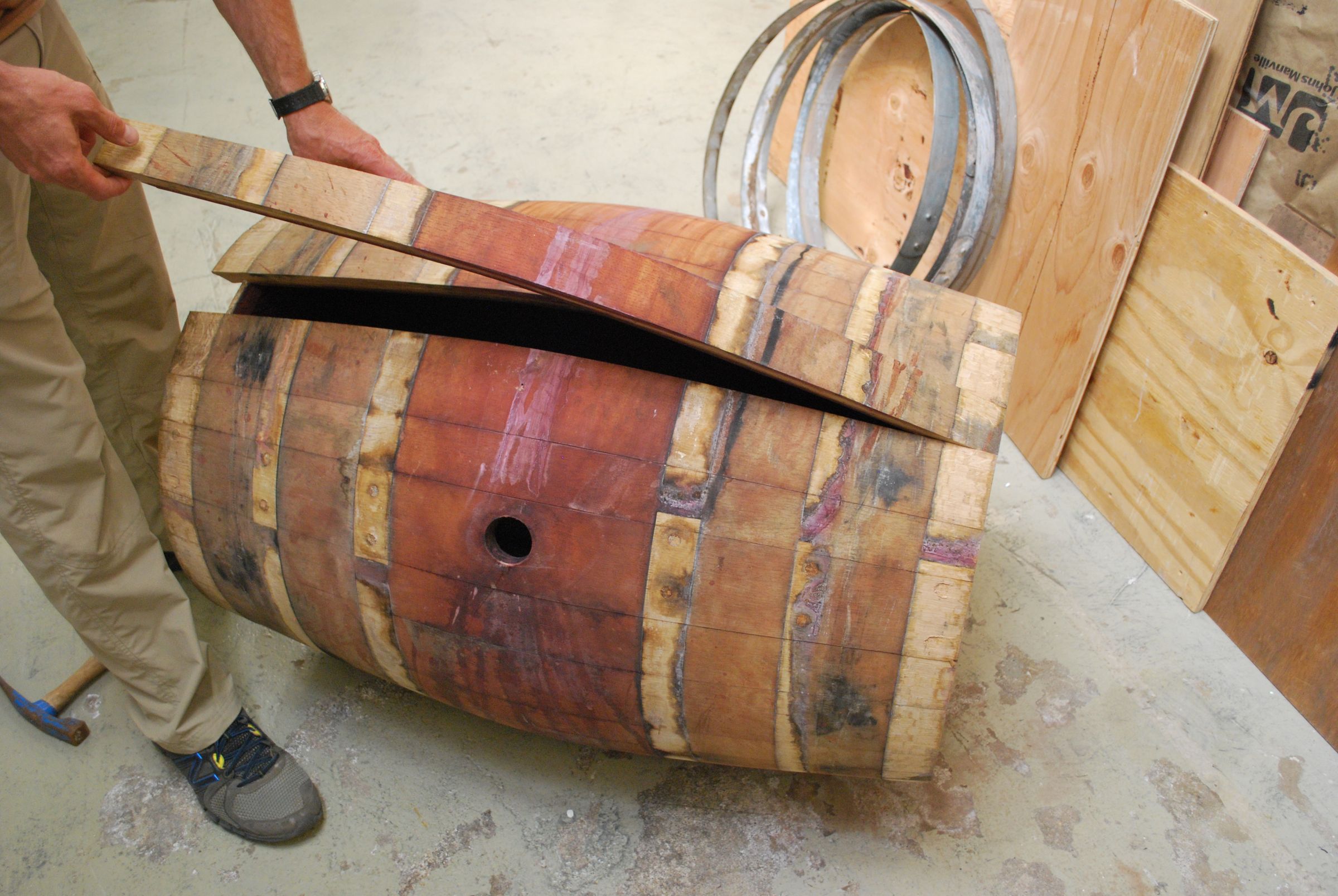 Oak Wine Barrel Coffee Table : 11 Steps (with Pictures) - Instructables