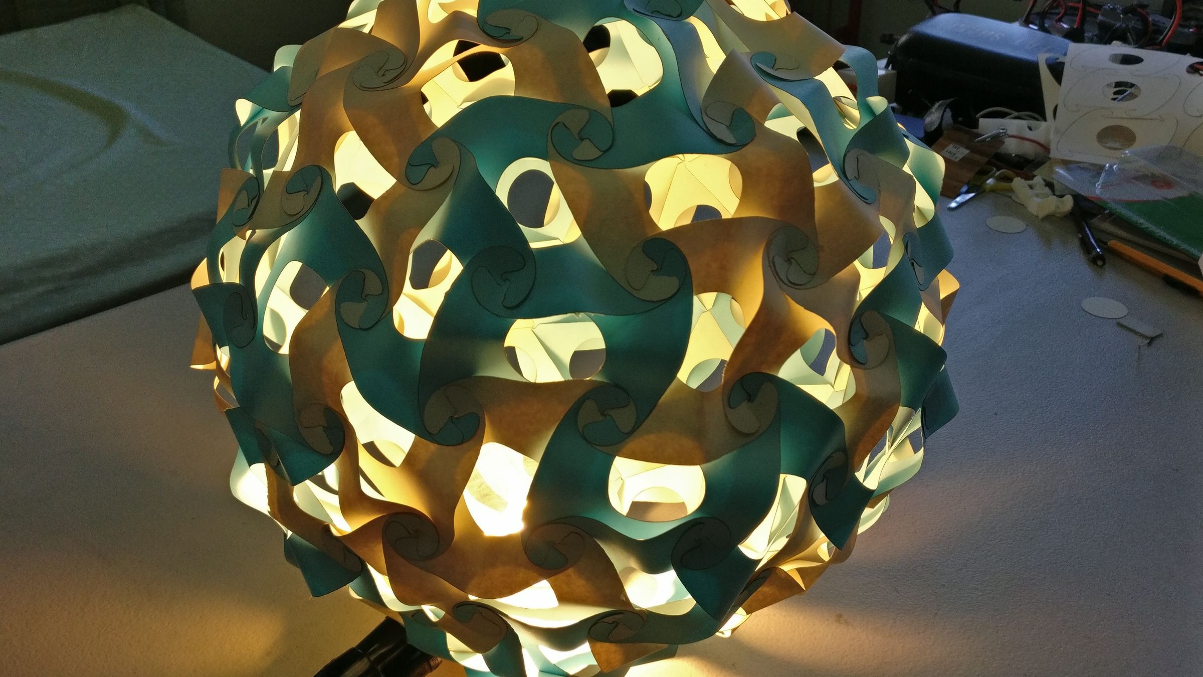 DIY Jigsaw Lamp : 8 Steps (with Pictures) - Instructables