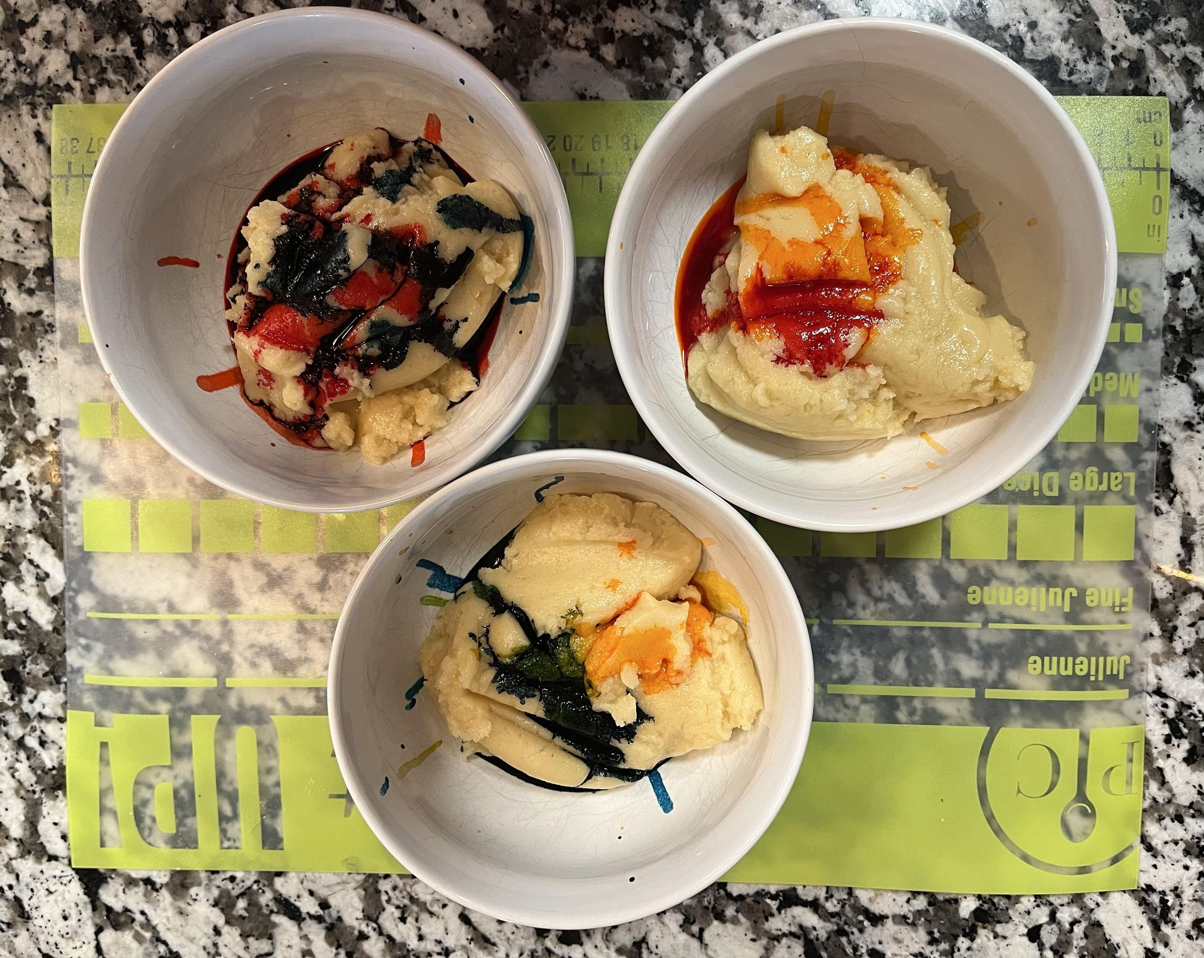 SpOOkie COOkies : 6 Steps (with Pictures) - Instructables