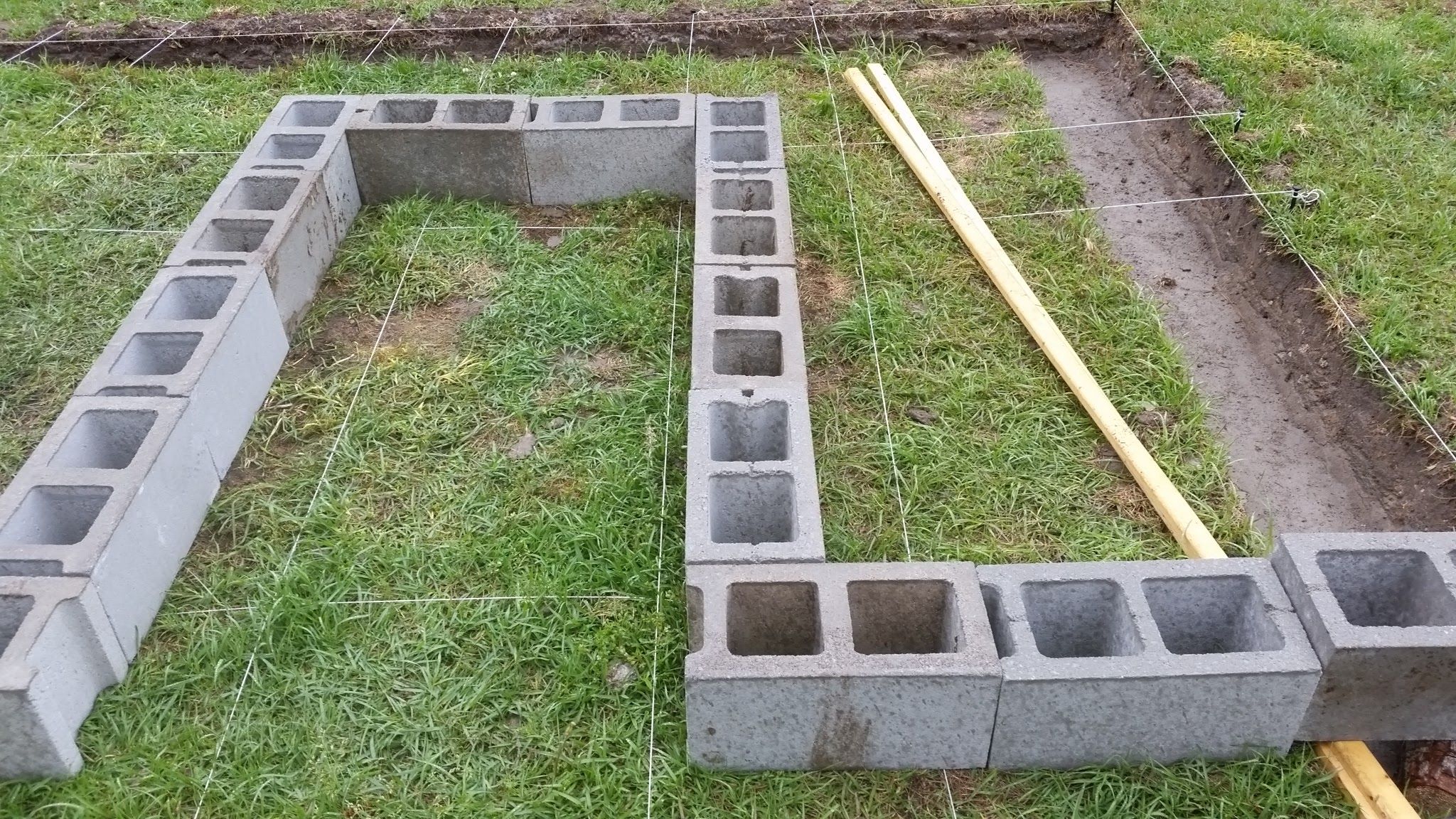 Build a Concrete Block Garden for Food and Memories : 10 Steps (with ...