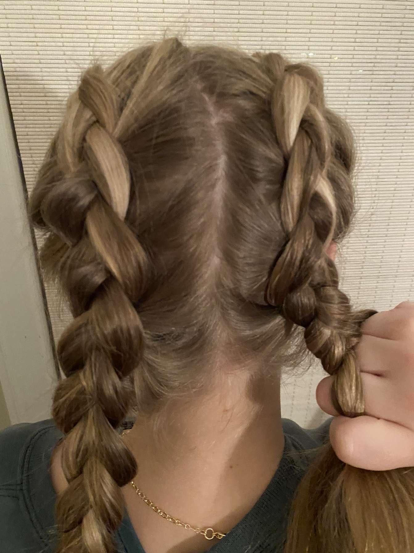 How to Dutch Braid Your Hair : 12 Steps - Instructables