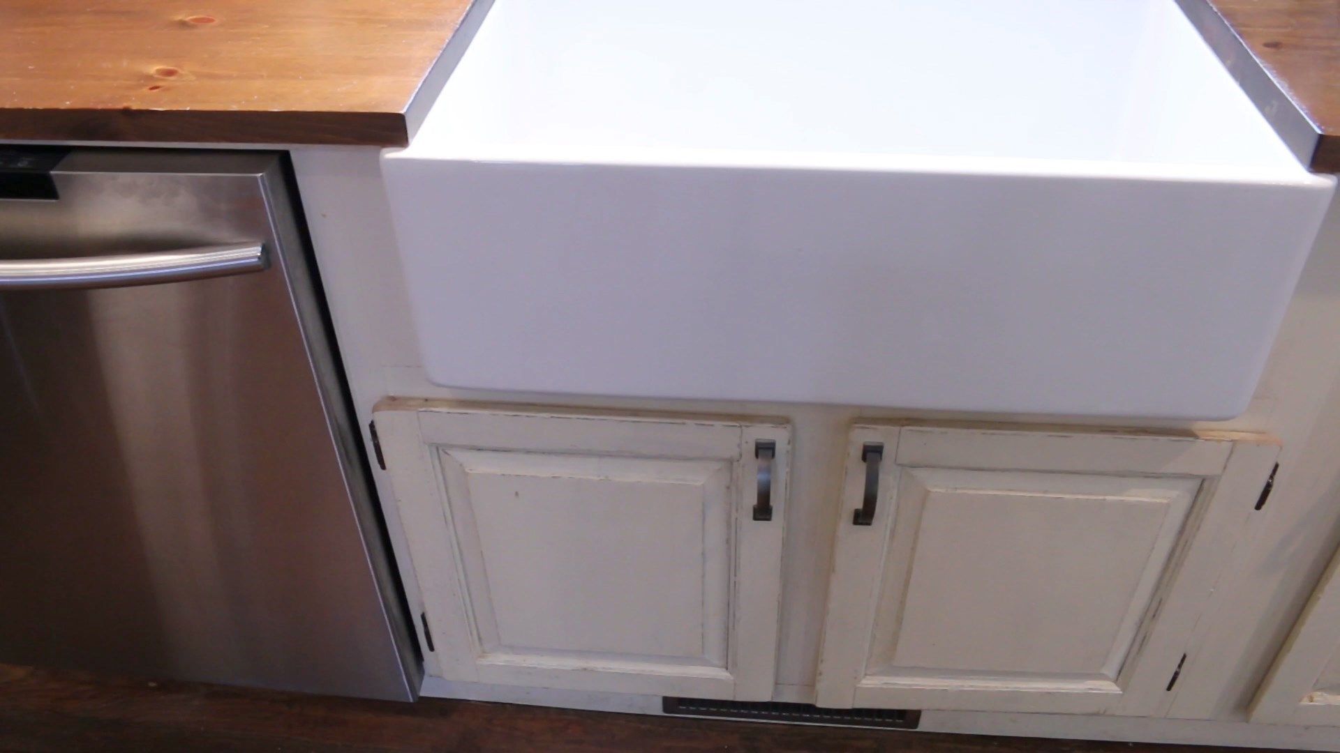 How to Connect a Water Line to Your Refrigerator : 7 Steps (with ...