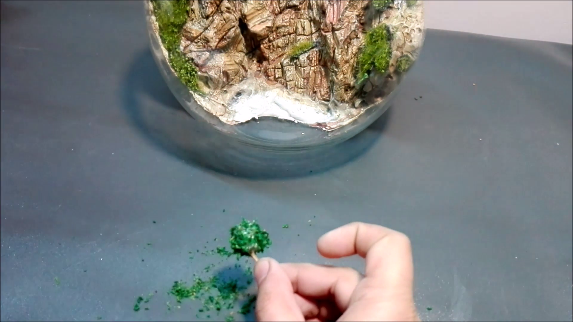 DIY Terrarium/Aquascaping /diorama : 6 Steps (with Pictures ...