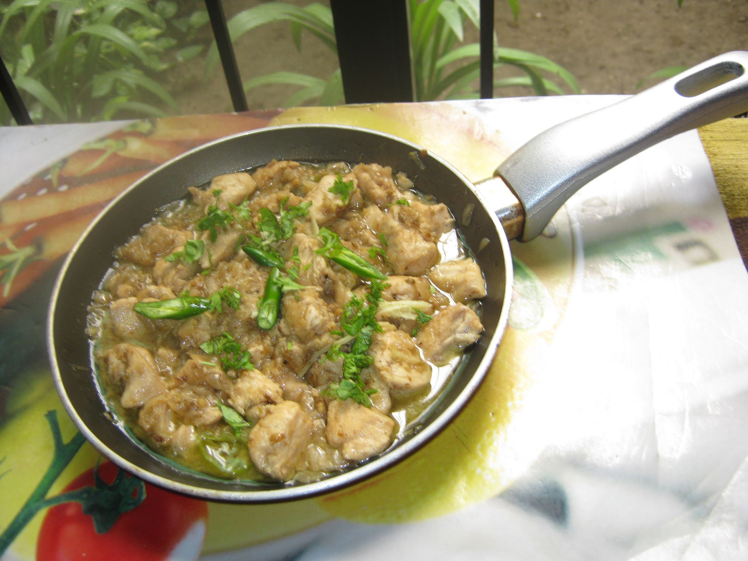 Pakistani White Chicken Boneless Handi : 7 Steps (with Pictures ...