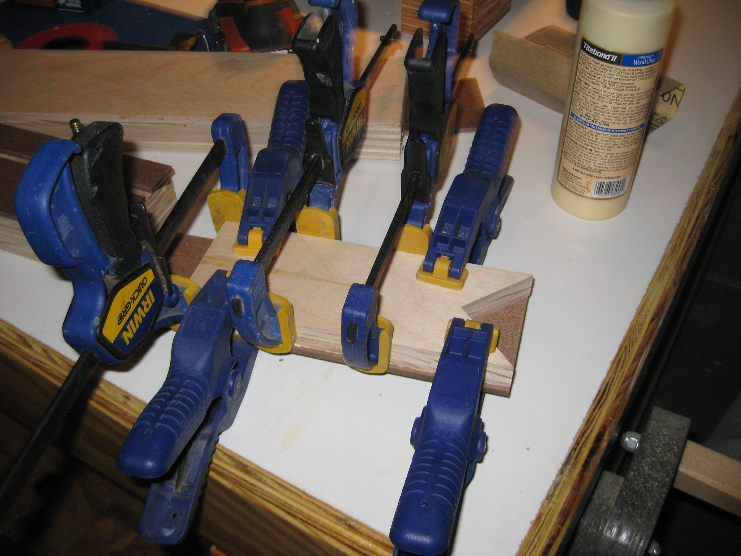 Disc Center Finder : 5 Steps (with Pictures) - Instructables