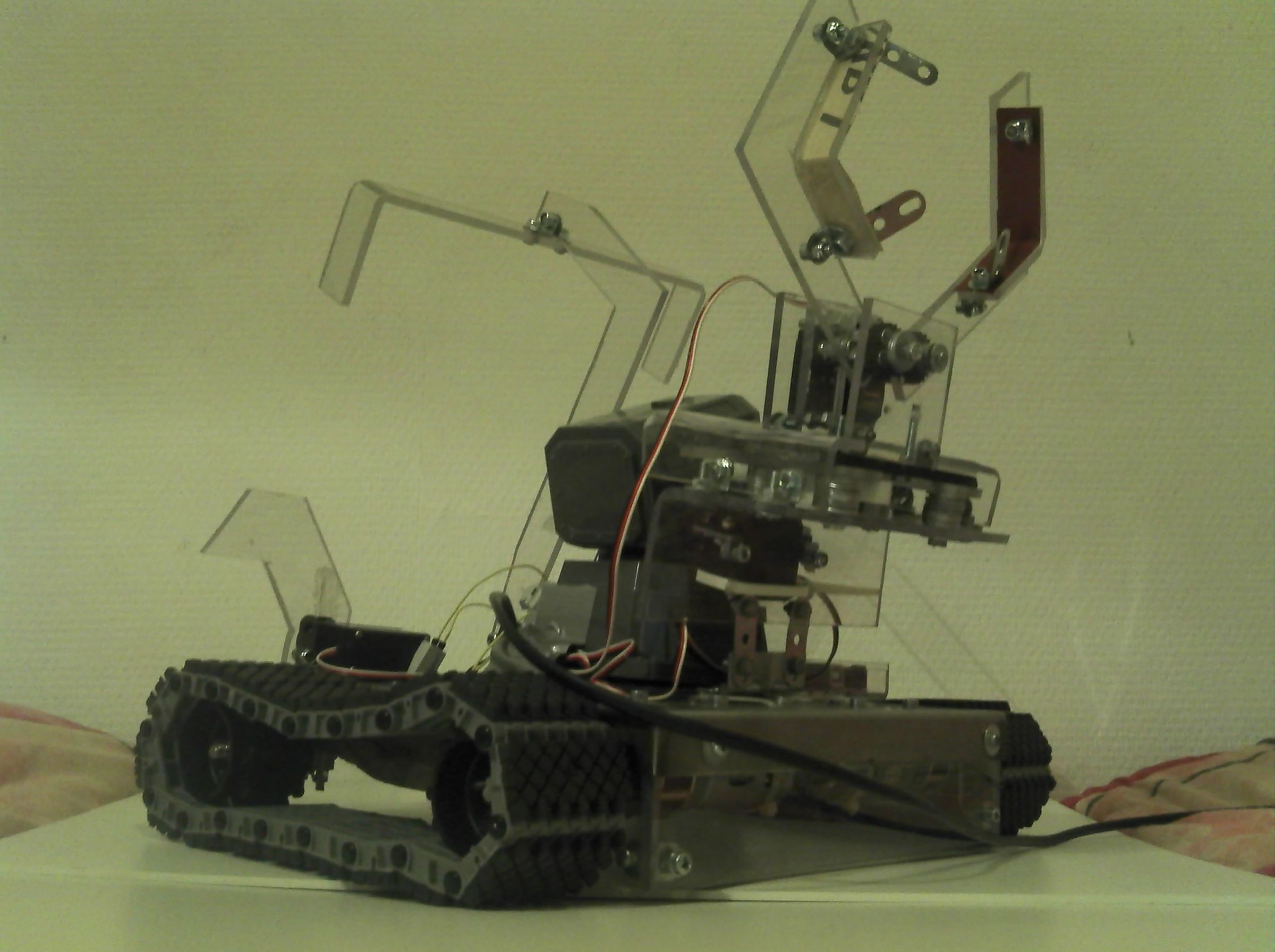 Joystick-controlled Robot - Instructables