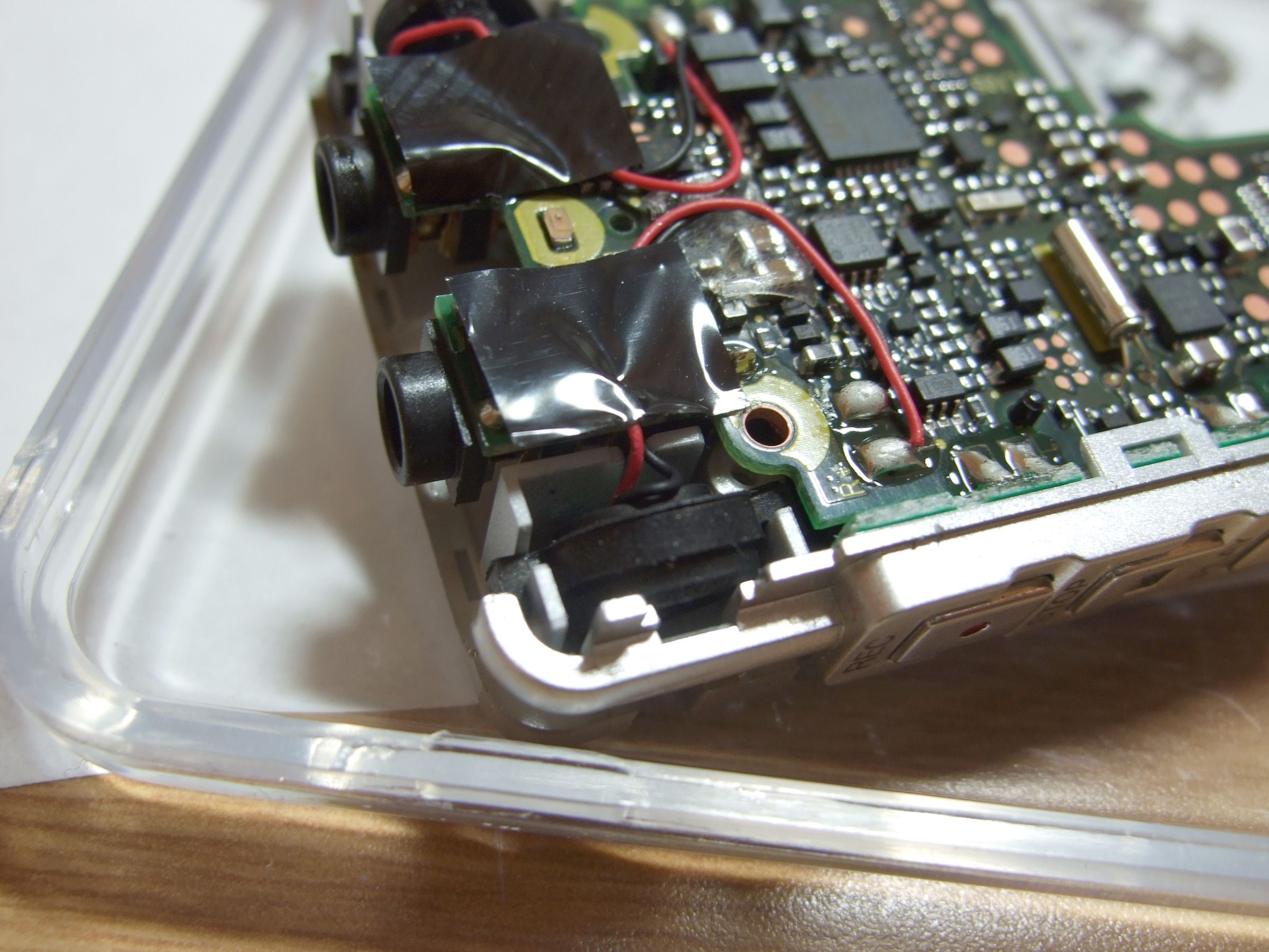 Disassemble/repair an Olympus WS-300M Digital Recorder - Instructables