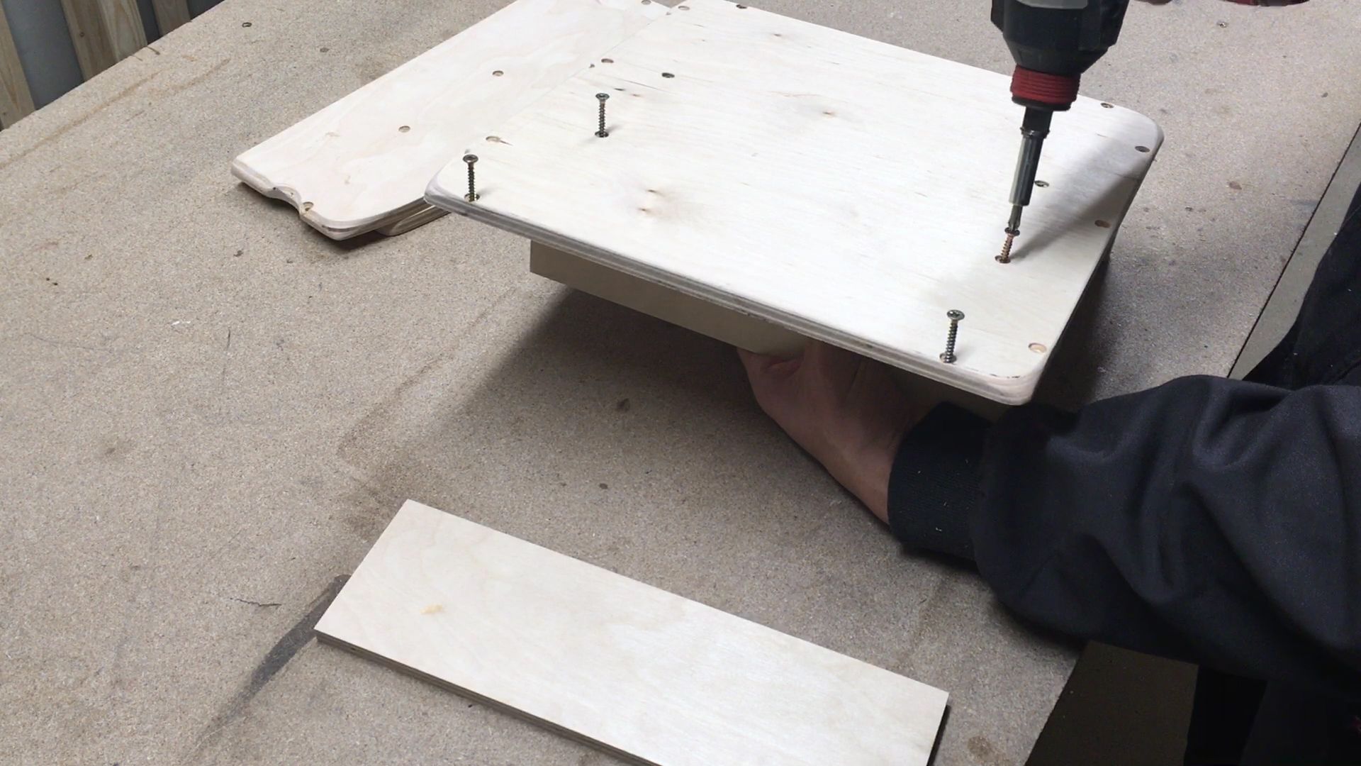 How to Make a Mini Bar From Jerry Can : 10 Steps (with Pictures ...