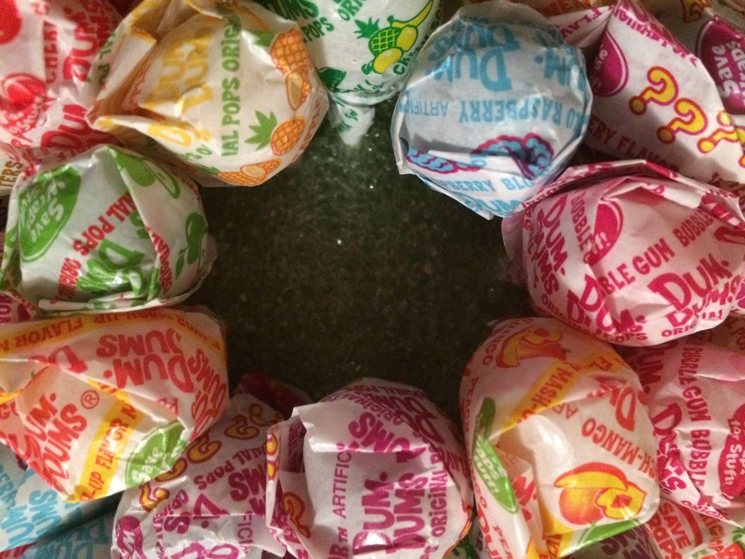 Giant Dum-Dum Flower : 7 Steps (with Pictures) - Instructables
