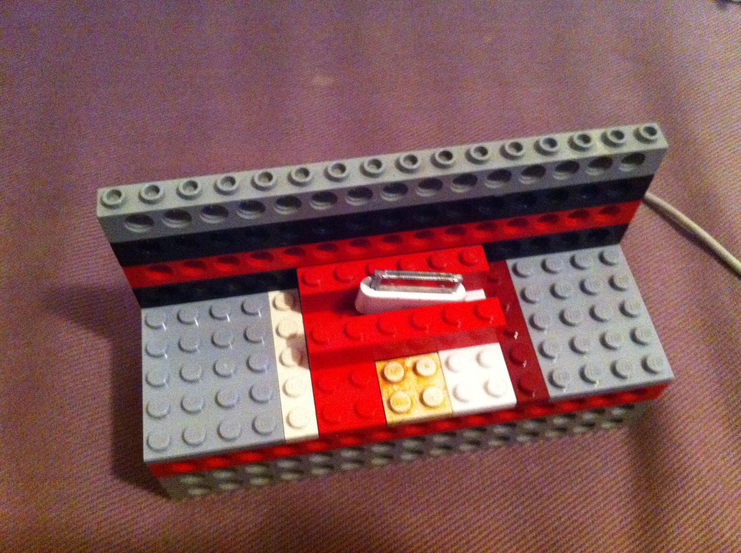 Lego Phone Charging Dock : 12 Steps - Instructables