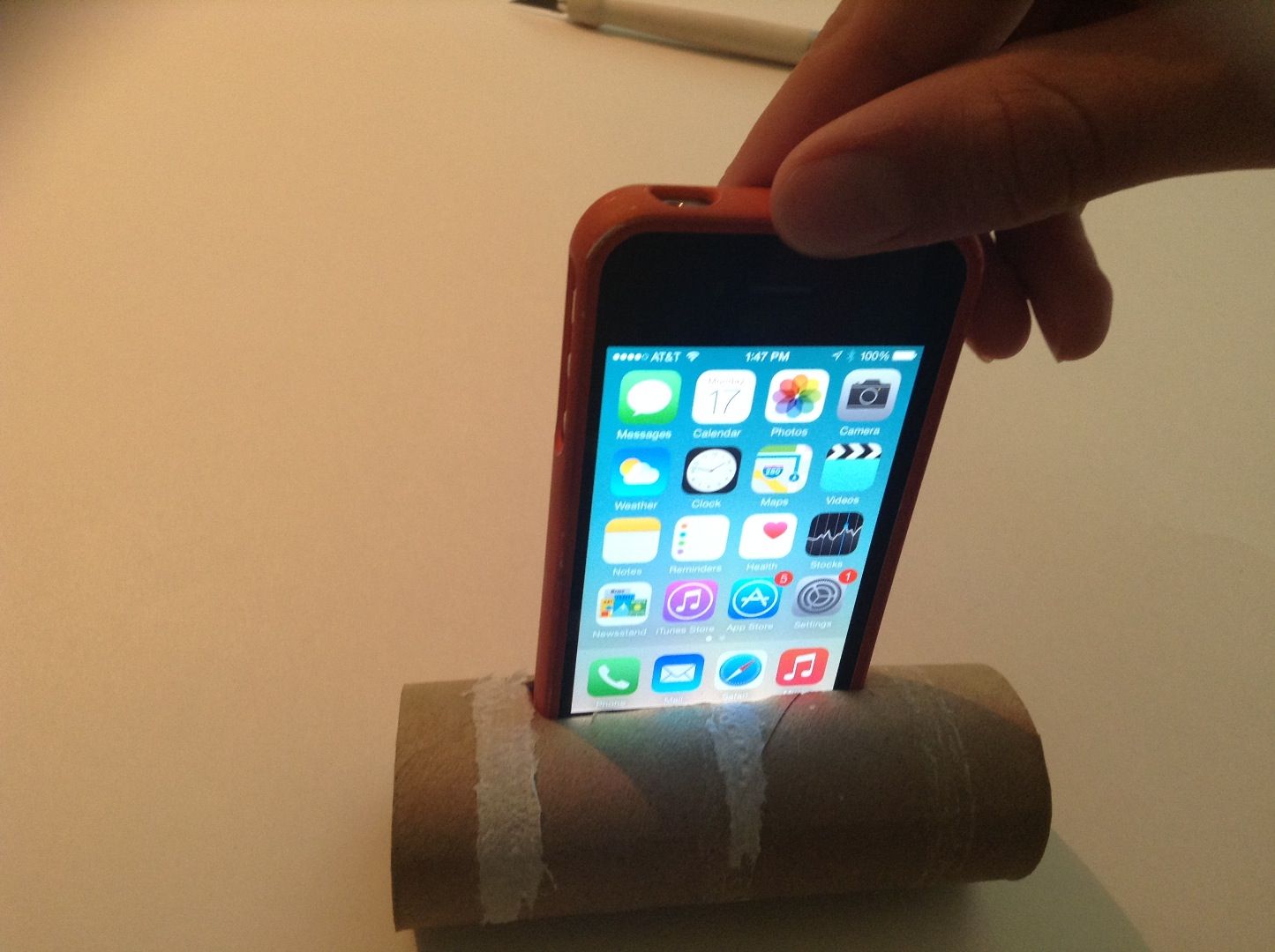 How to Make a Simple Smartphone Amplifier : 4 Steps - Instructables