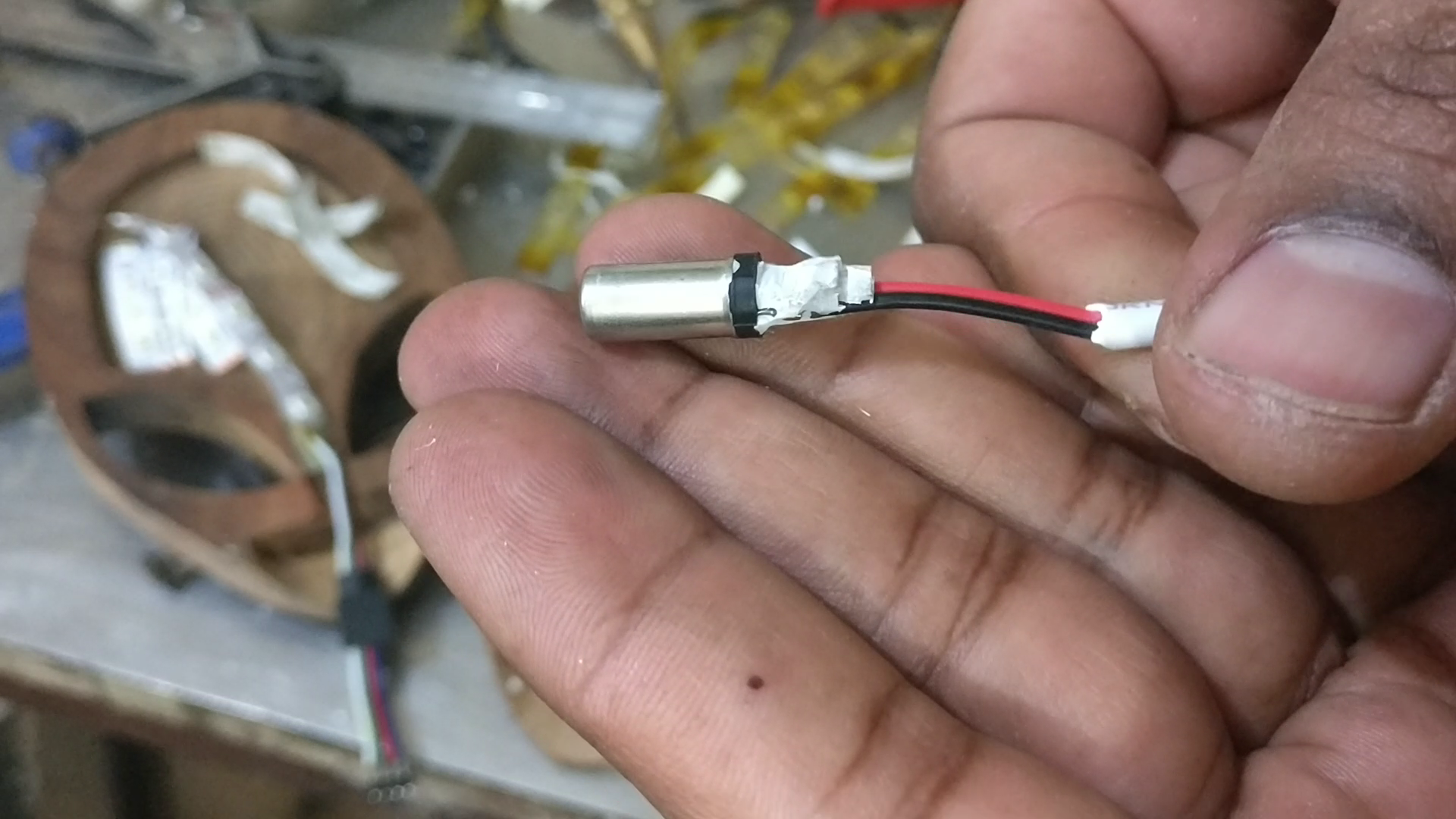 RGB Alienware Headphone Stand : 13 Steps (with Pictures) - Instructables